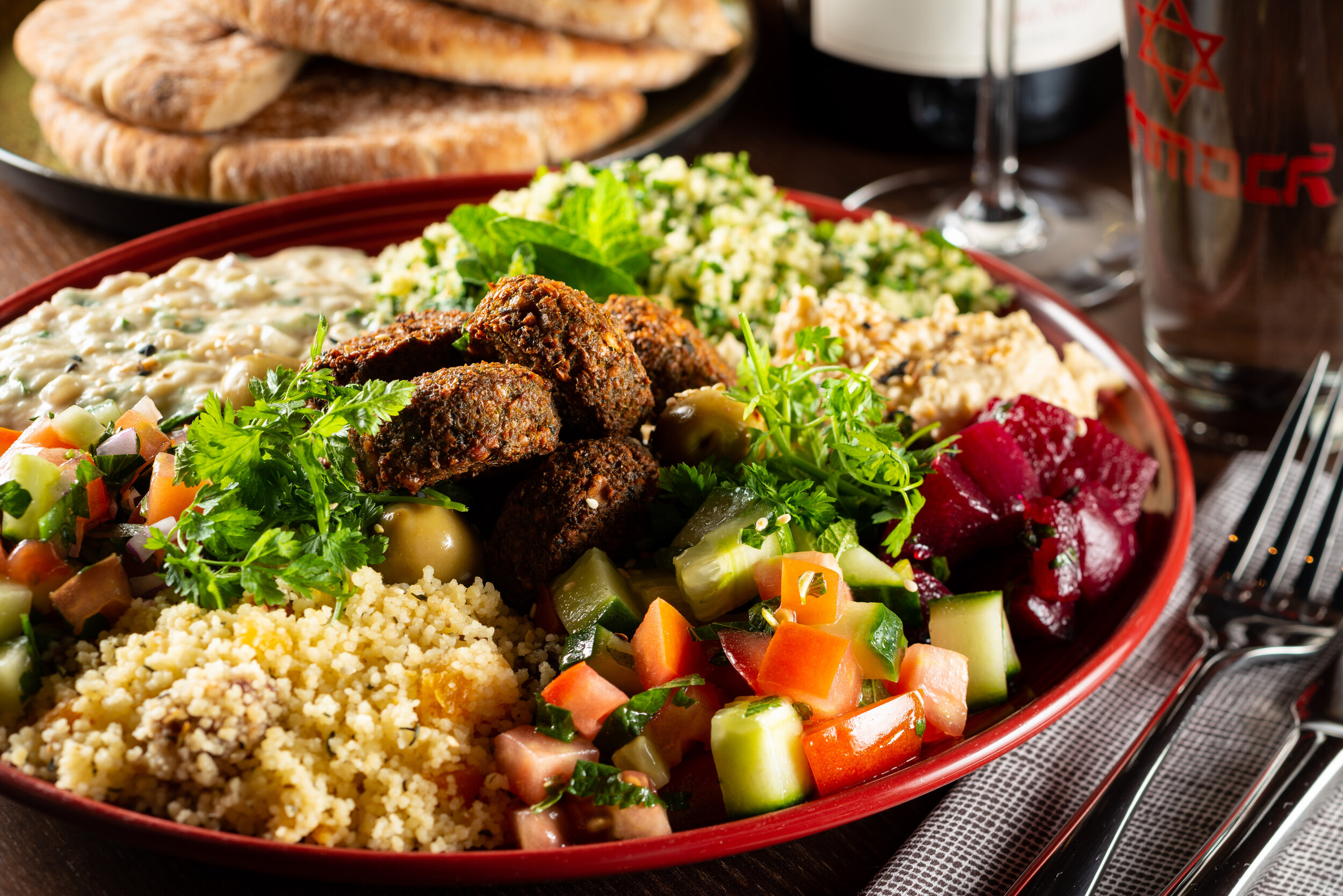 SCHMOCK Bar & Restaurant