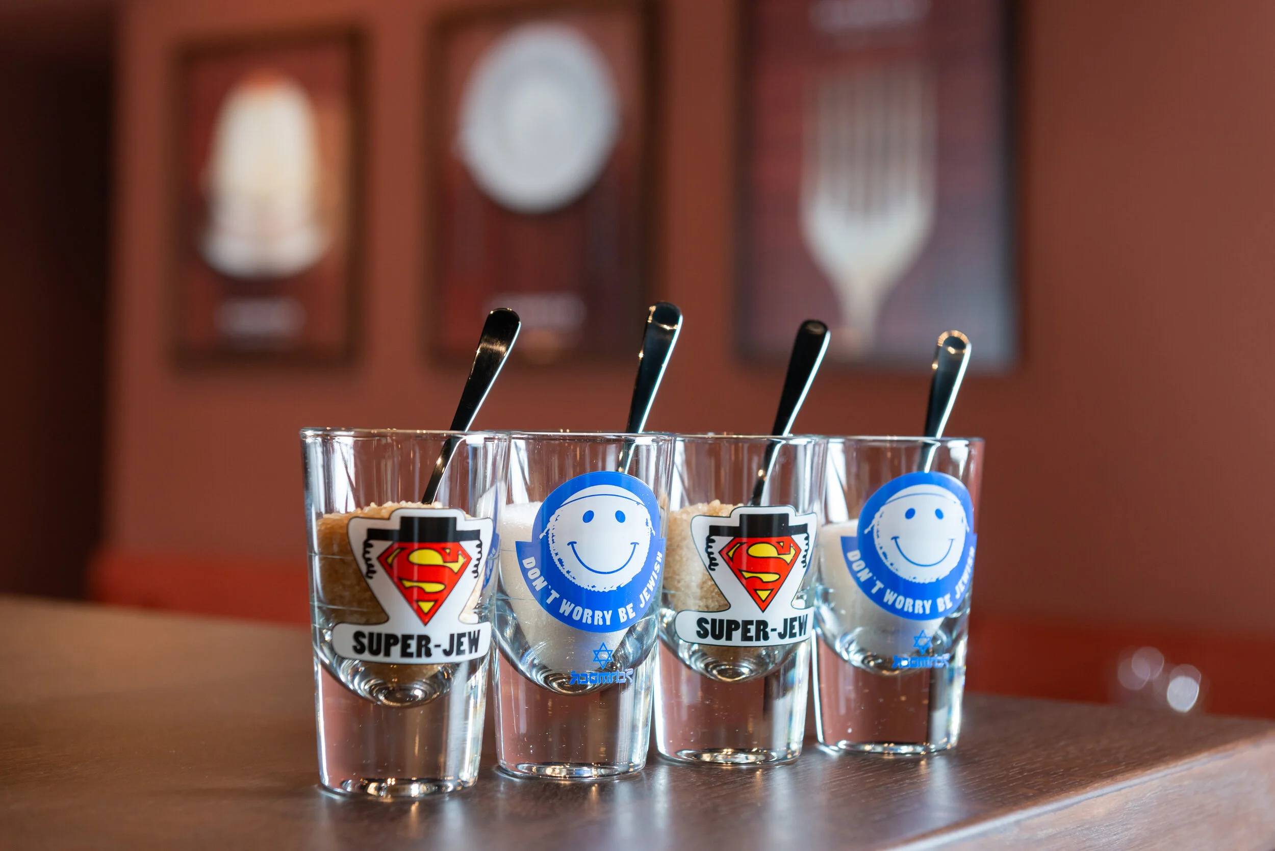 SCHMOCK Bar & Restaurant