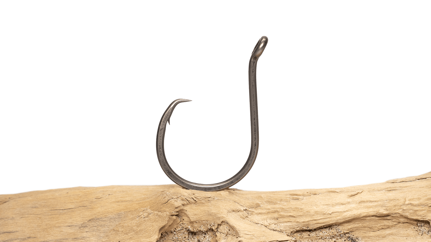 The Hookup: J-hooks and Circle Hooks Compared — BKK Hooks New Zealand