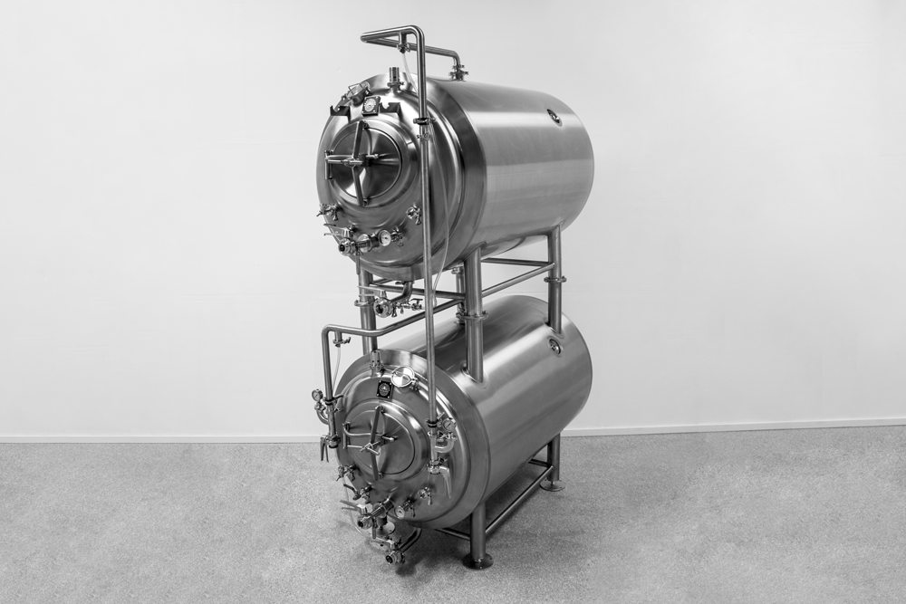 Horizontal Lagering Tanks for Sale | CraftMaster Stainless