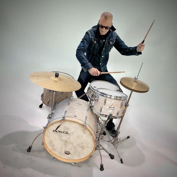 The Mavericks' Paul Deakin Joins Sonor's Artist Roster — Richlynn Group