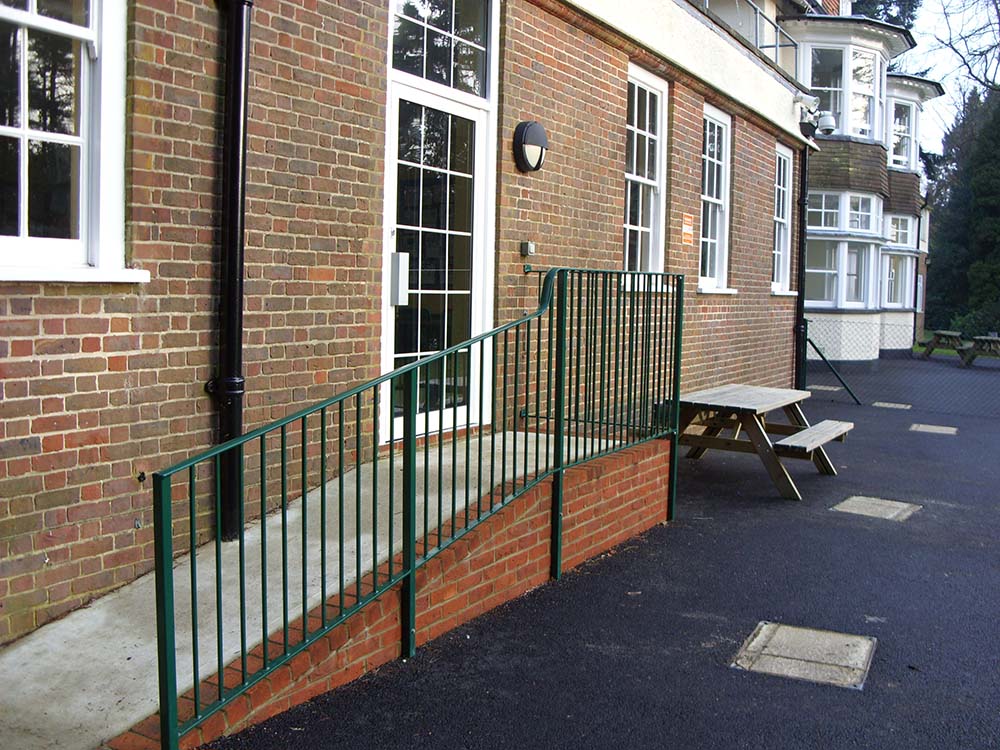 Garden Handrails For Disabled | Fasci Garden