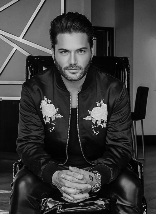 OUR STYLISTS — RYAN M SCOTTSDALE