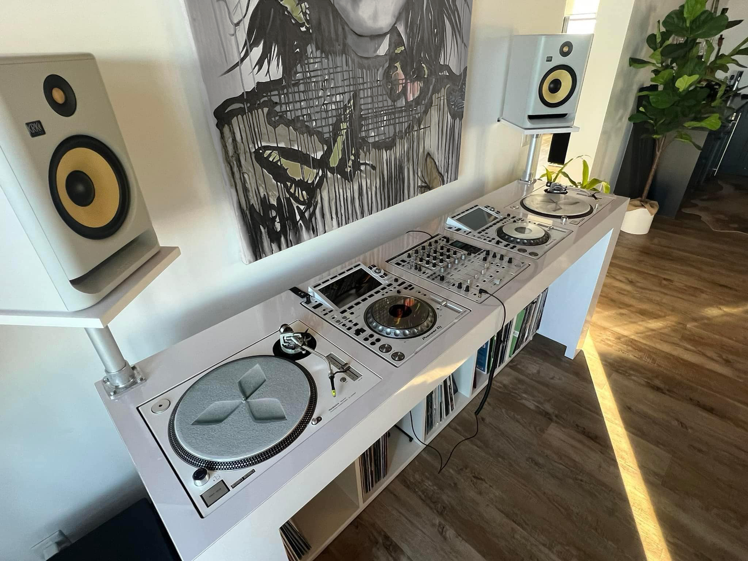 DJ Desks, Studio Furniture & Vinyl Record Storage | Dual