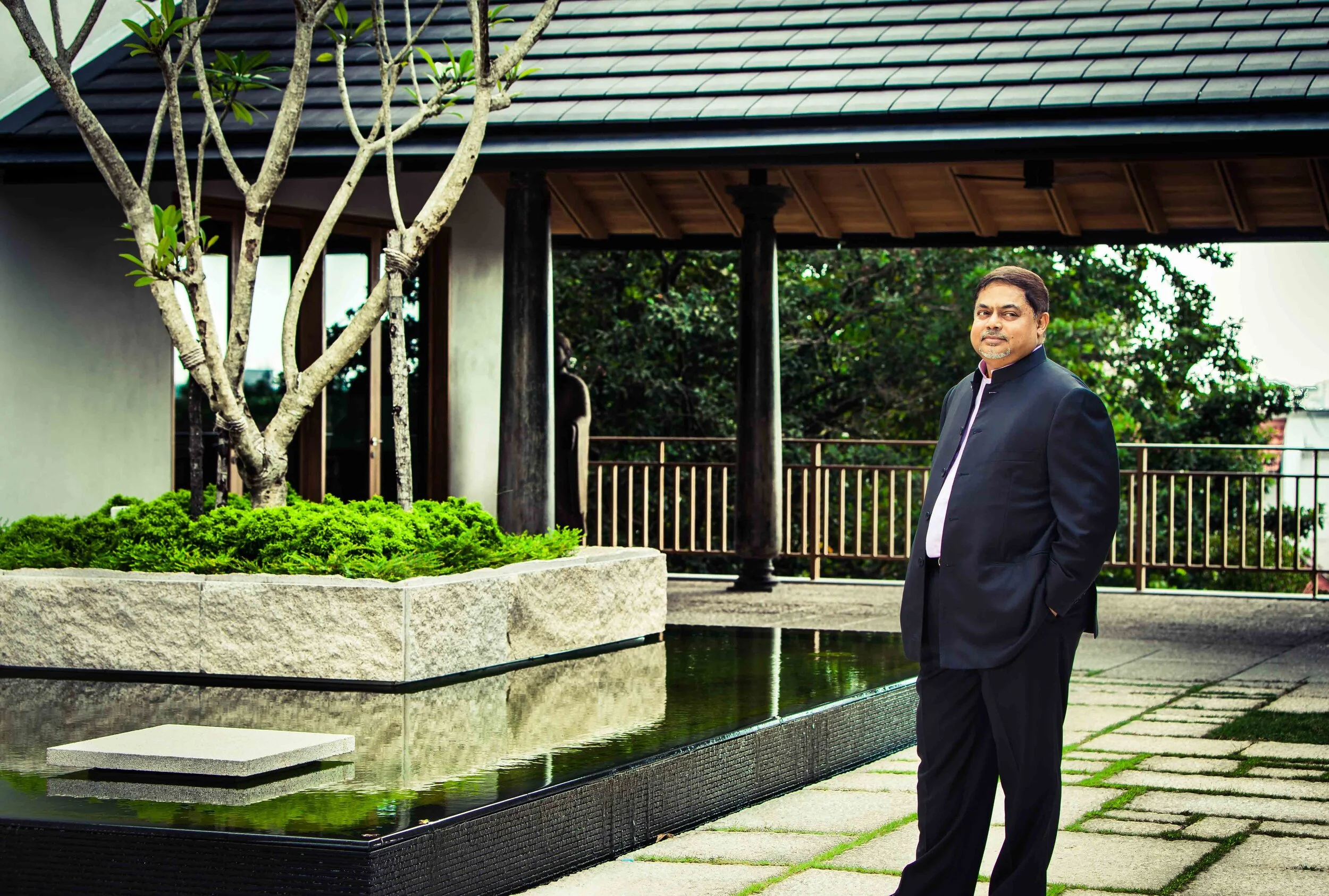 Get Started: Interview with QI Group Founder and Executive Chairman Vijay Eswaran — Adam Mendler ...