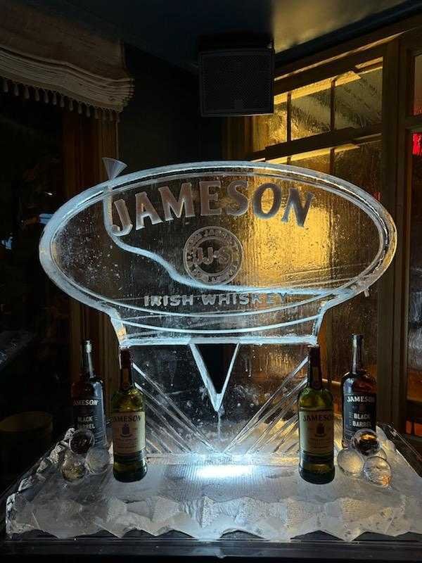 Ice Luges | Chisel-it Ice | Bay Area