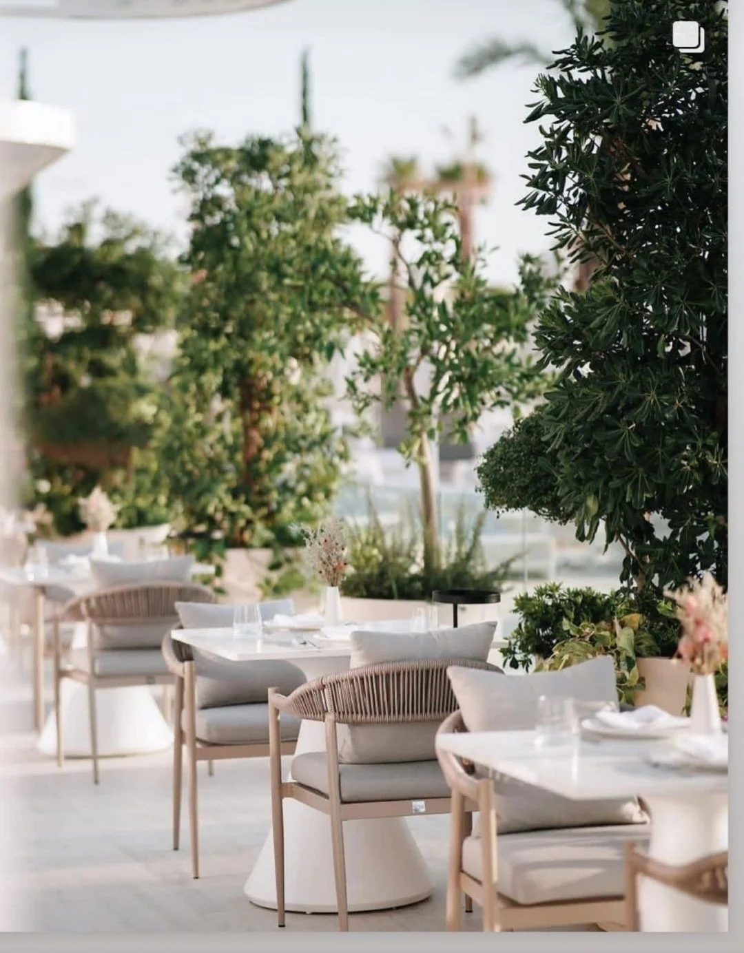 Reims Outdoor Side Table – Modern Quartz & Resin Pedestal — Able