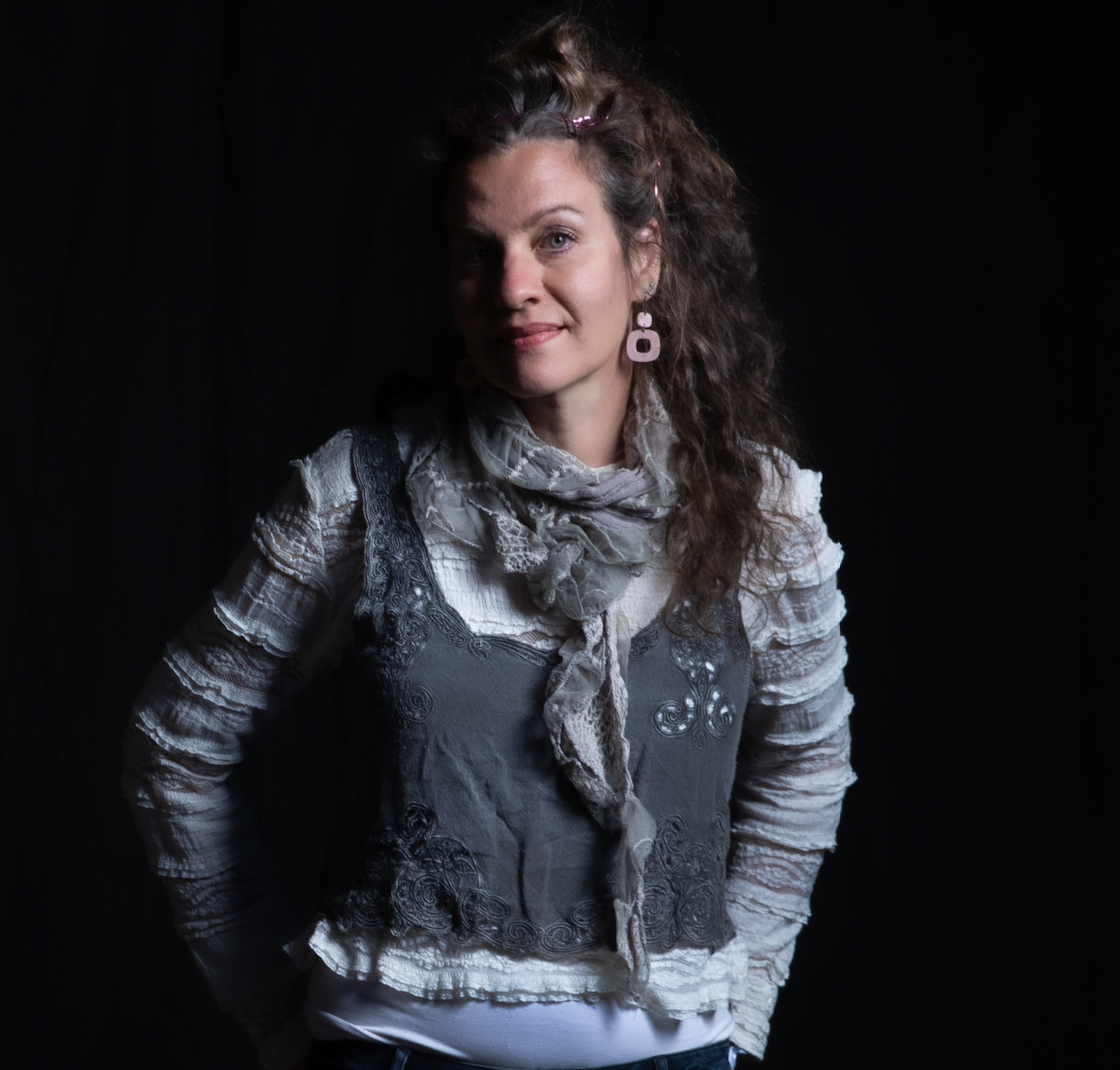 Shows — The Bur Oak