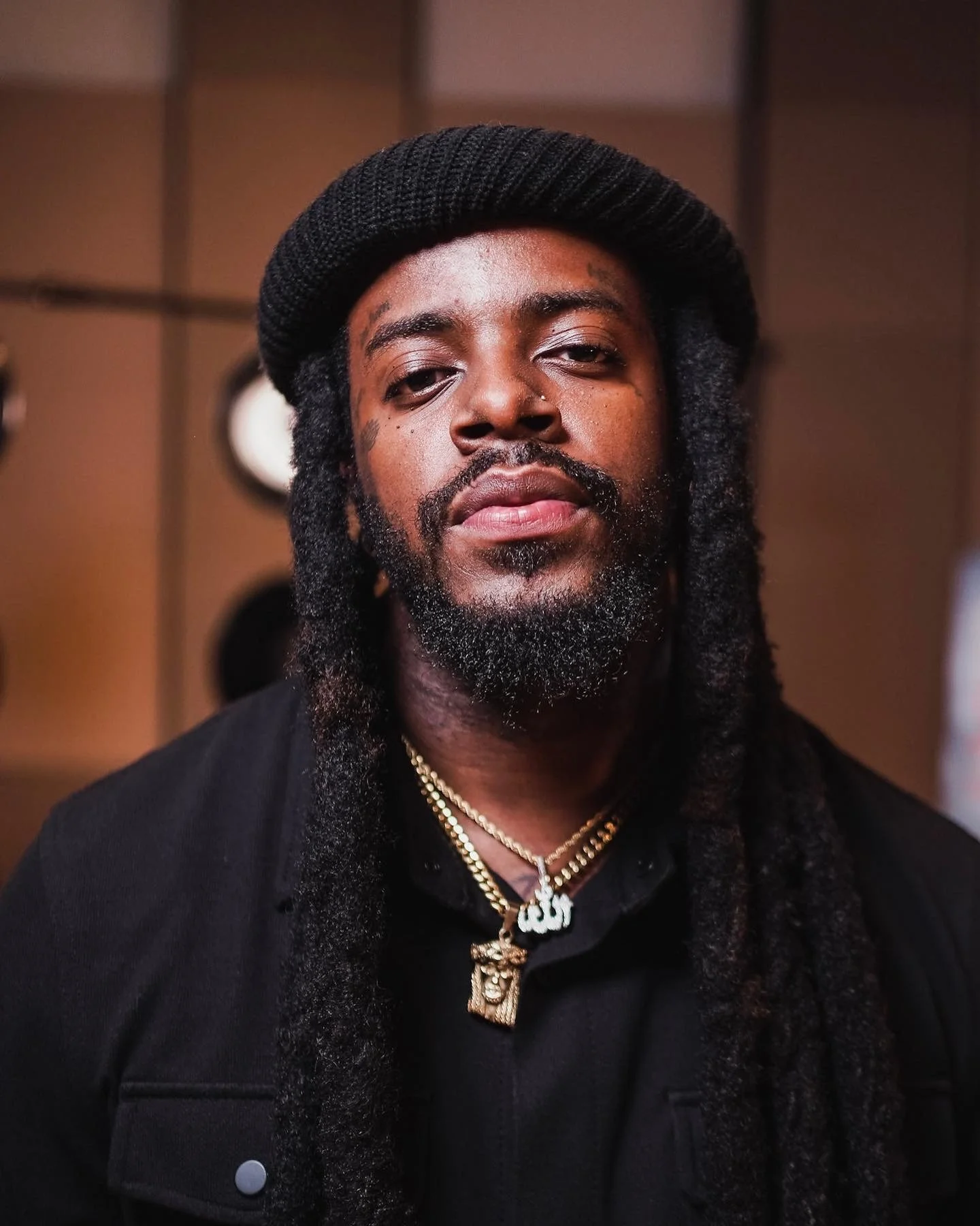 About AJ — AJ McQueen