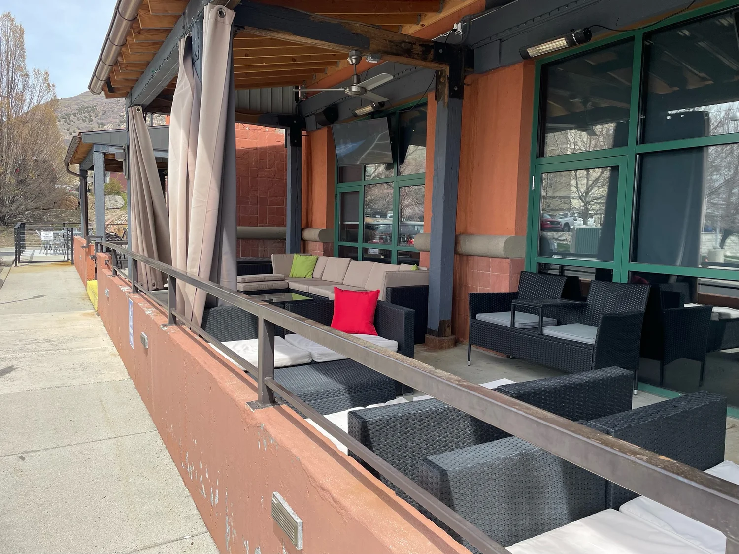 Elixir Lounge Bar and Grill