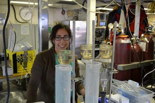 Publication Spotlight – Dinoflagellate metabolism across the central ...