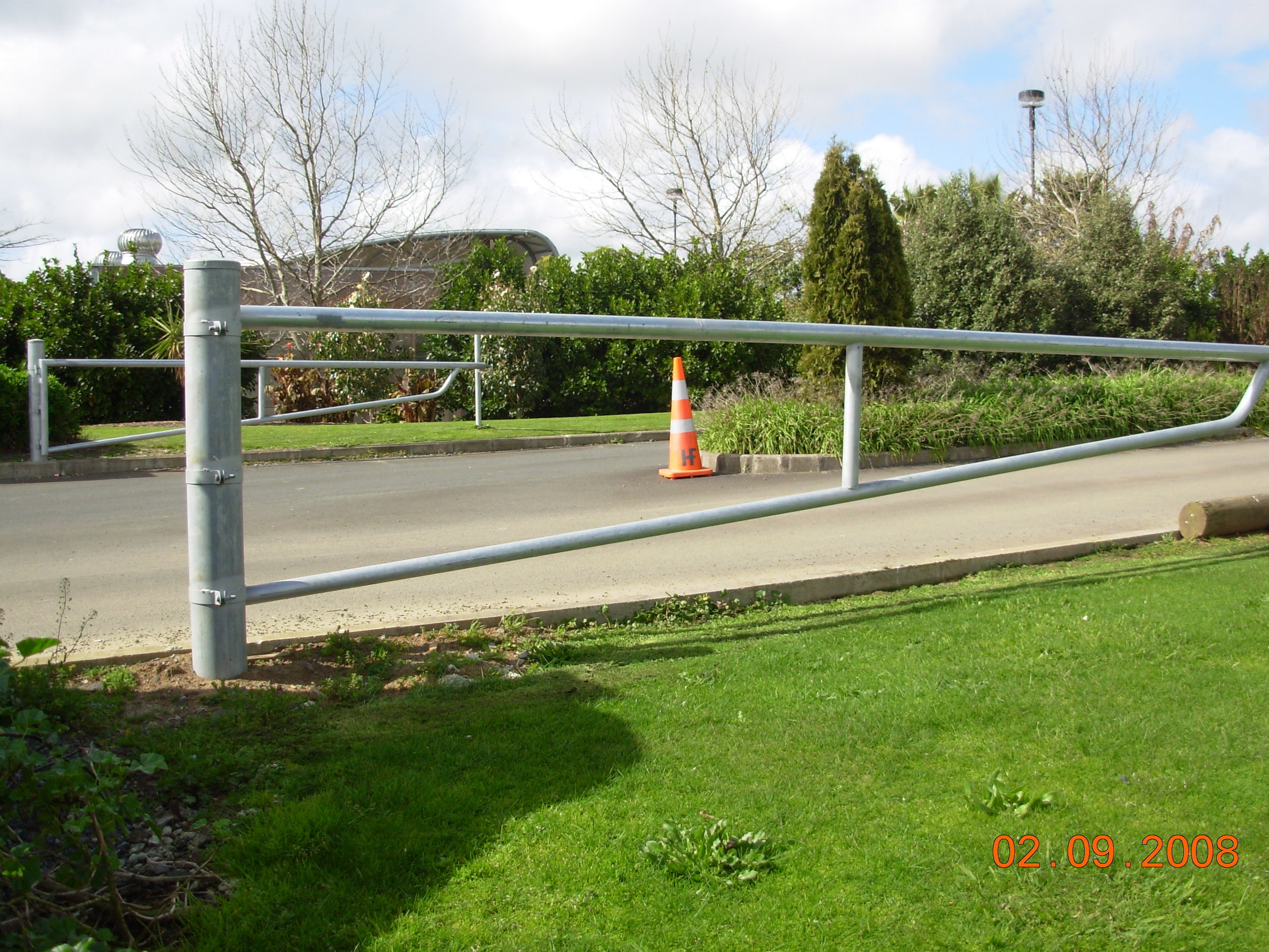 Manual Swing Barrier Arms — High Security Perimeter Specialist - NZ ...
