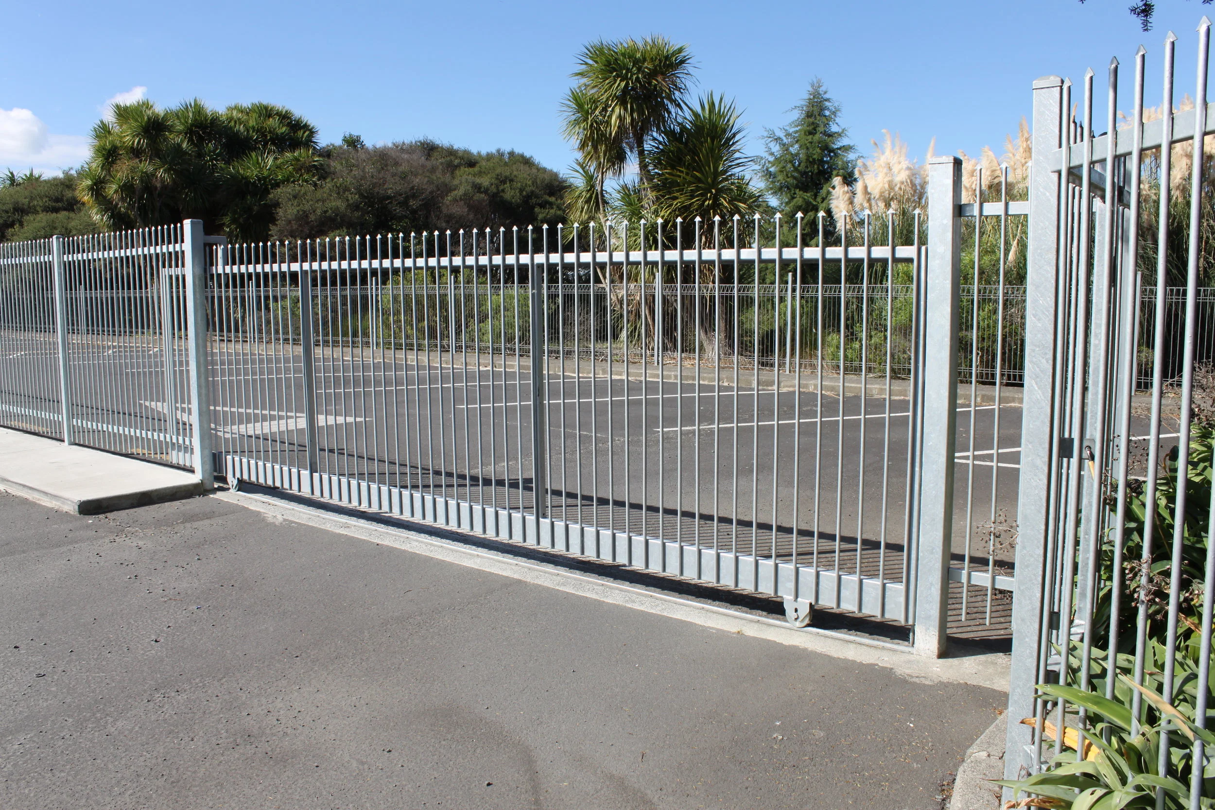 Sliding Gates – A perfect fit — High Security Perimeter Specialist - NZ ...
