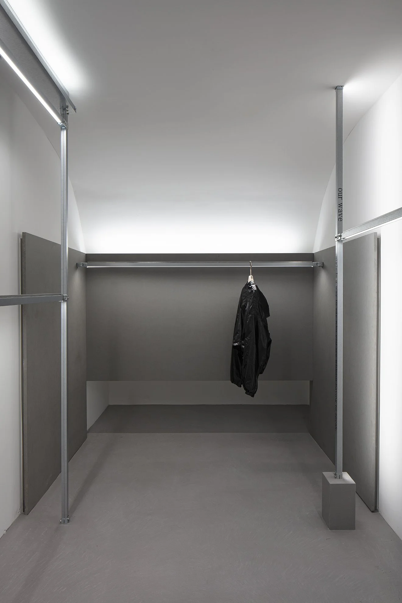 Our wave fashion store — mannal
