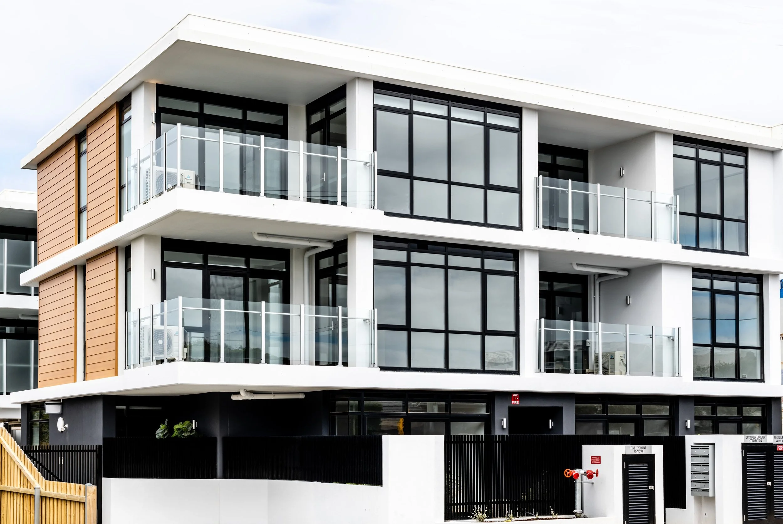 8projects - Specialised Project Construction.