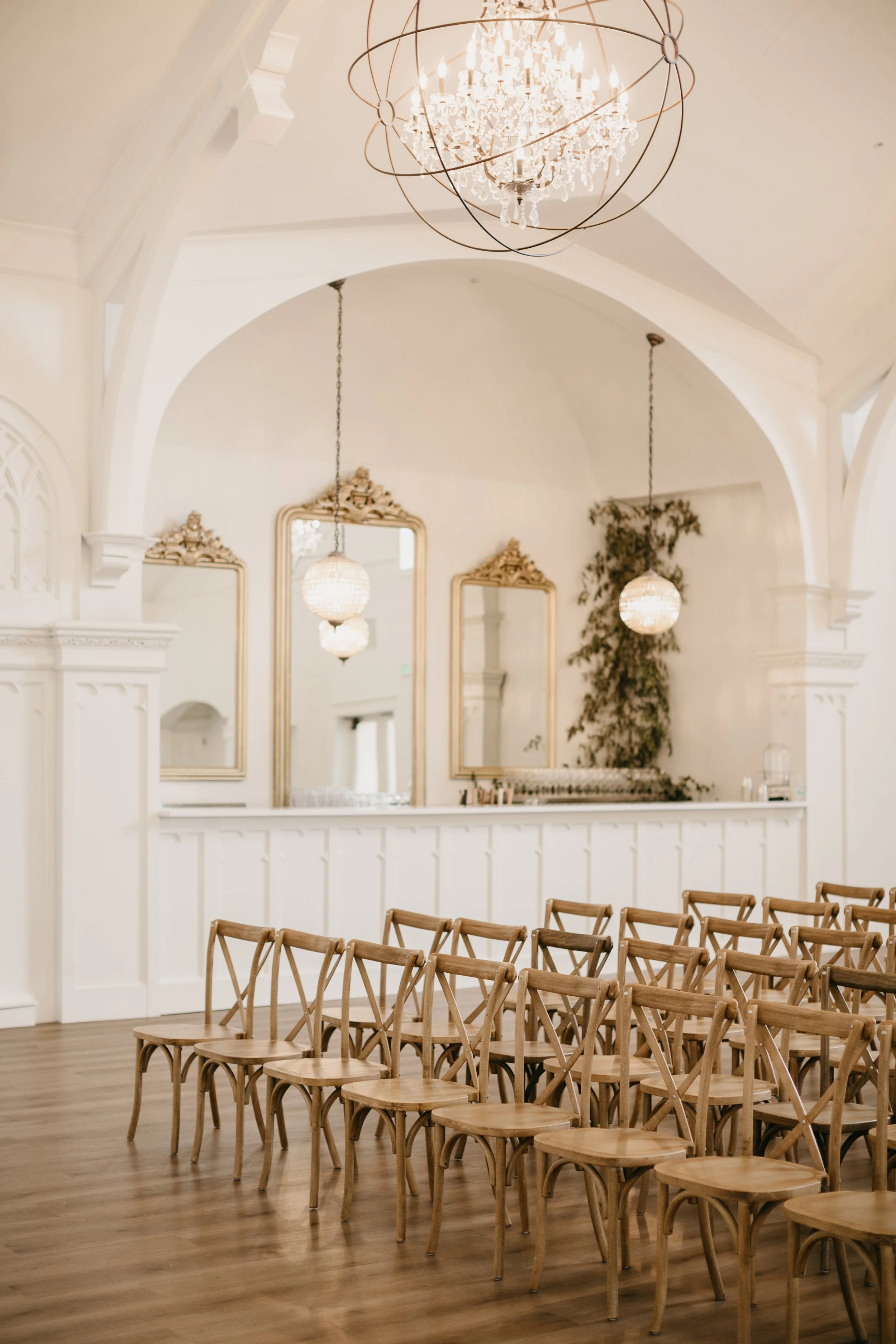 About — The Broadway Avenue