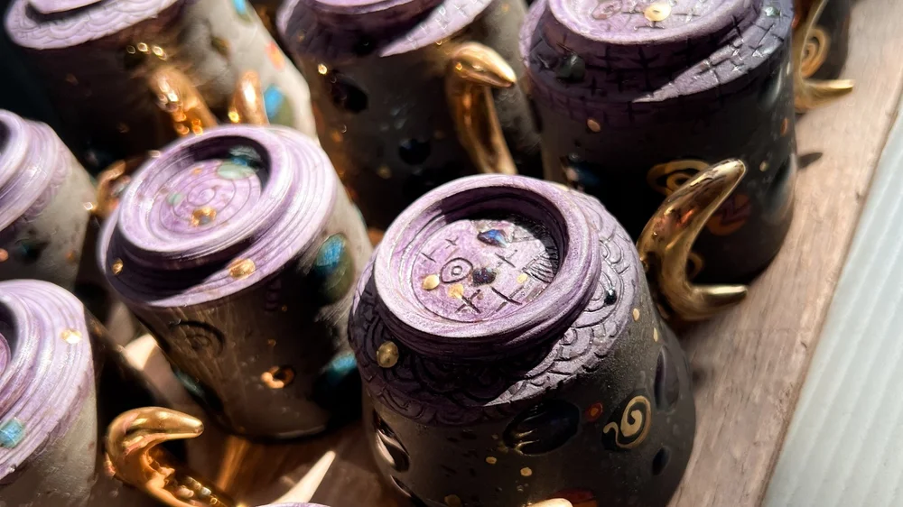 Exploring Overglaze Enamels and Lusters in Ceramics - Cerdeira