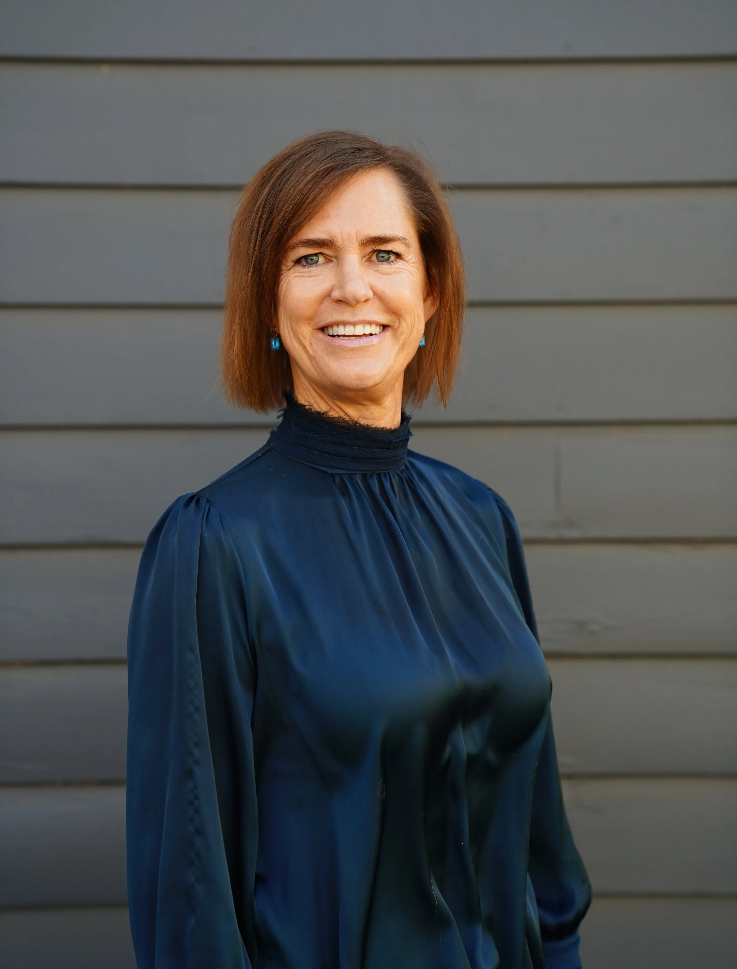 Meet The Team — Organization & Relocation
