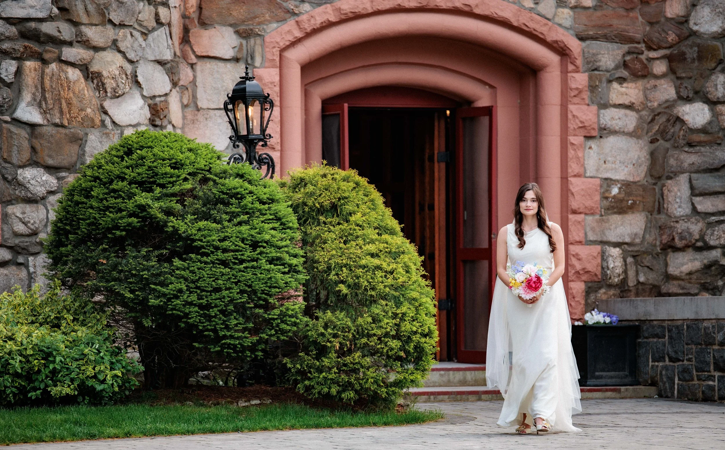 Alexis And John's Springtime Wedding At Searles Castle — Jimmy Gray Photo