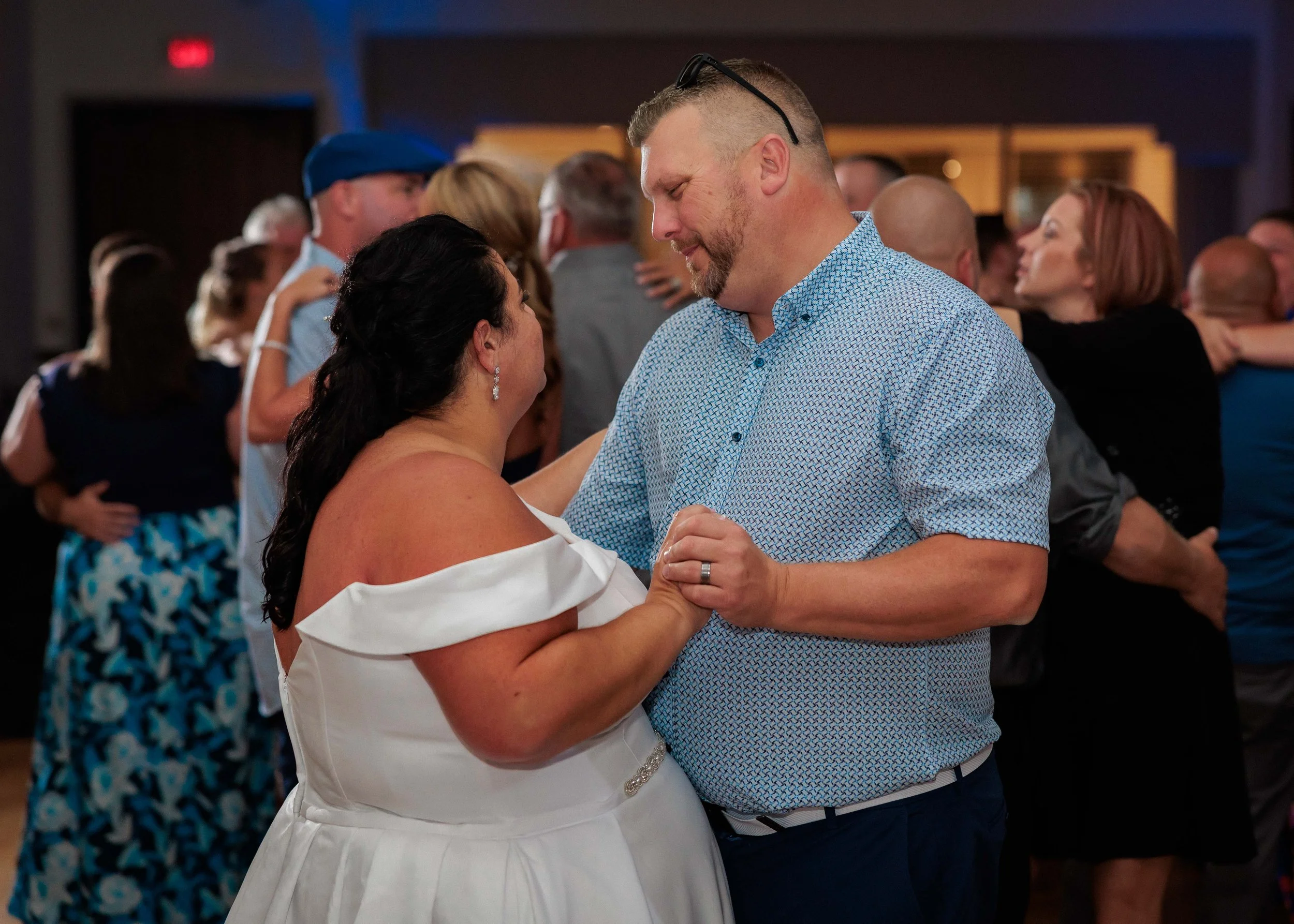 Christina and Tim's September Wedding at Castleton in Windham, NH ...