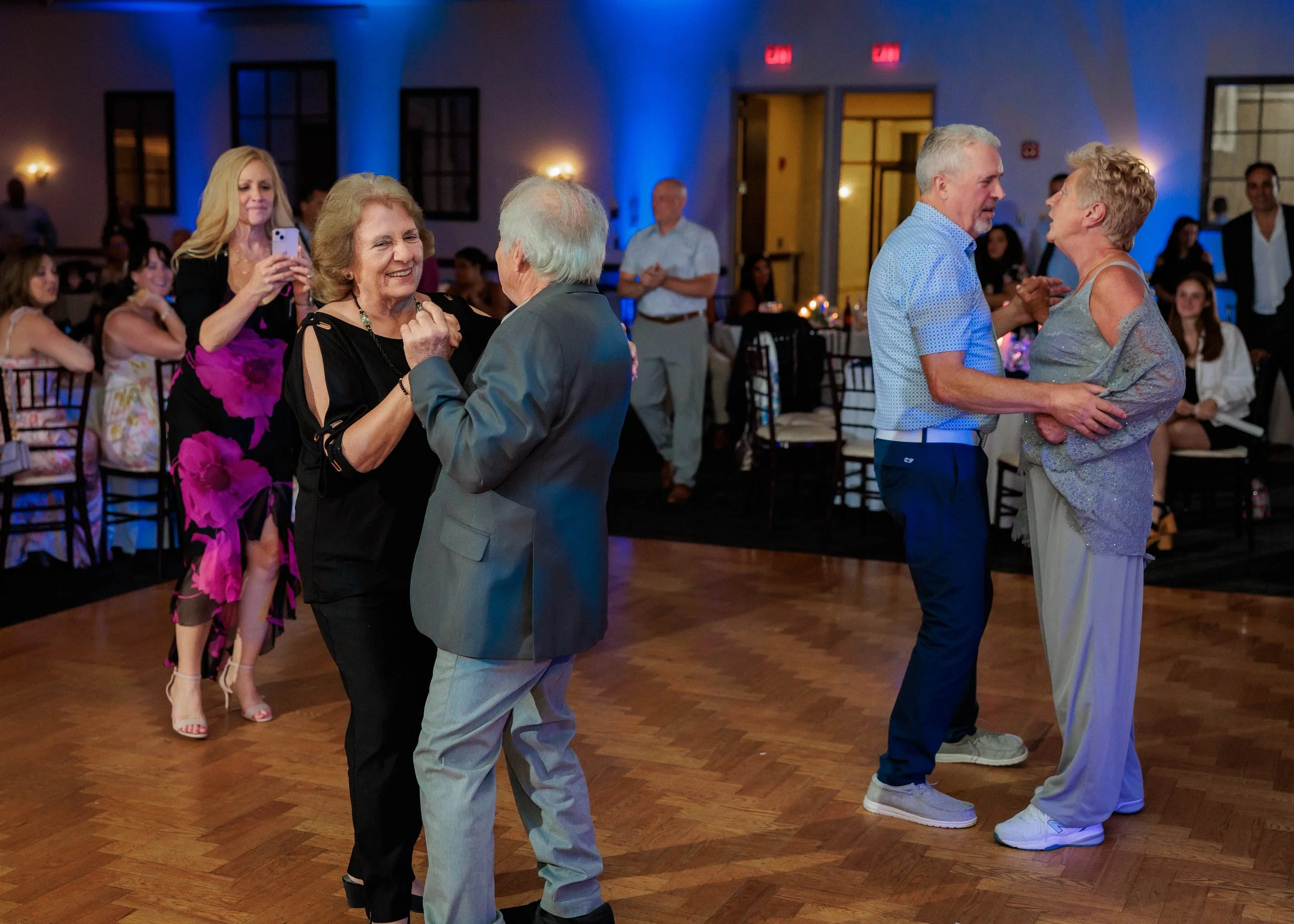 Christina and Tim's September Wedding at Castleton in Windham, NH ...