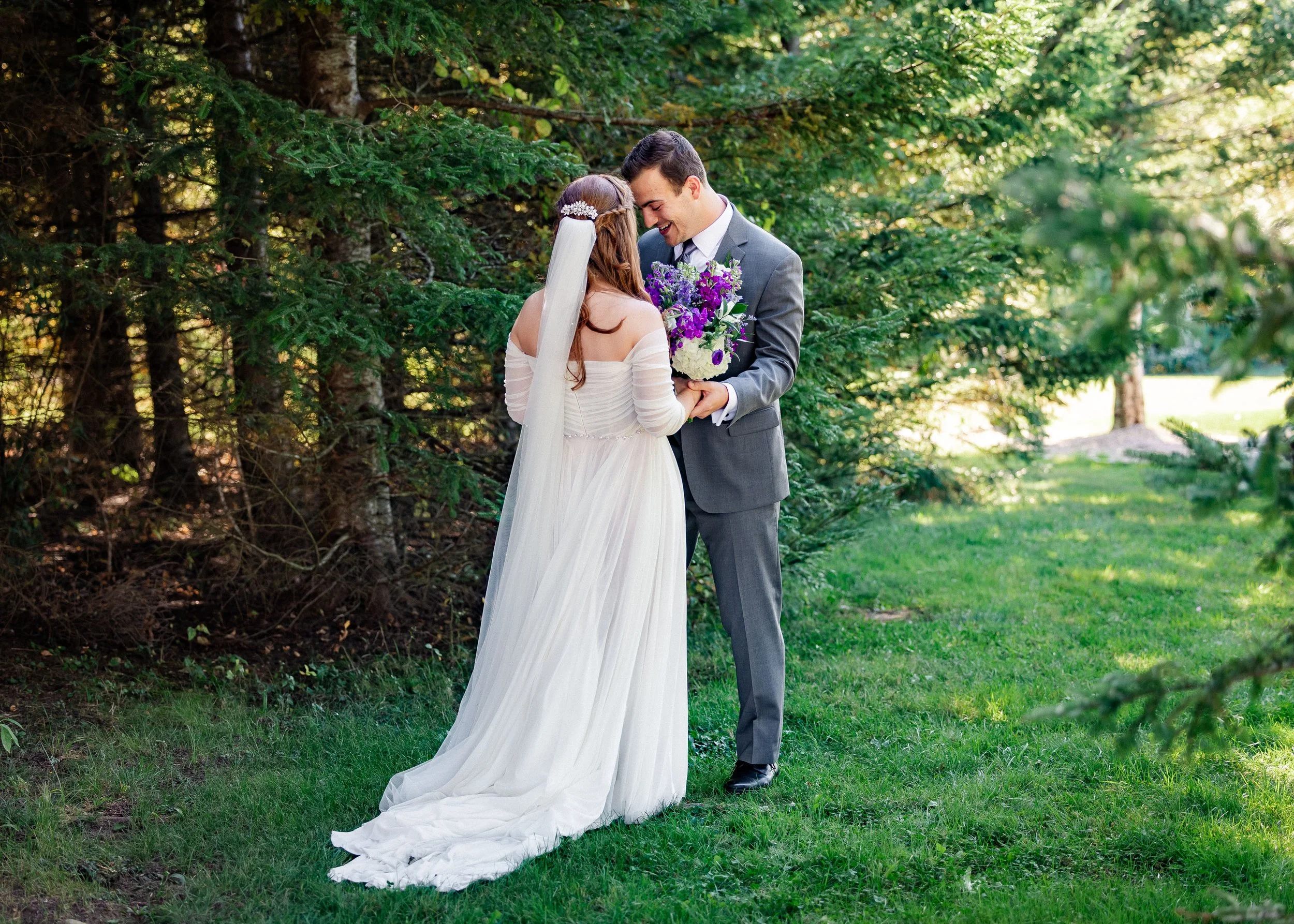 Sara & Eric's Fall Wedding at the Lakeview Inn in Wolfeboro, NH Photos ...