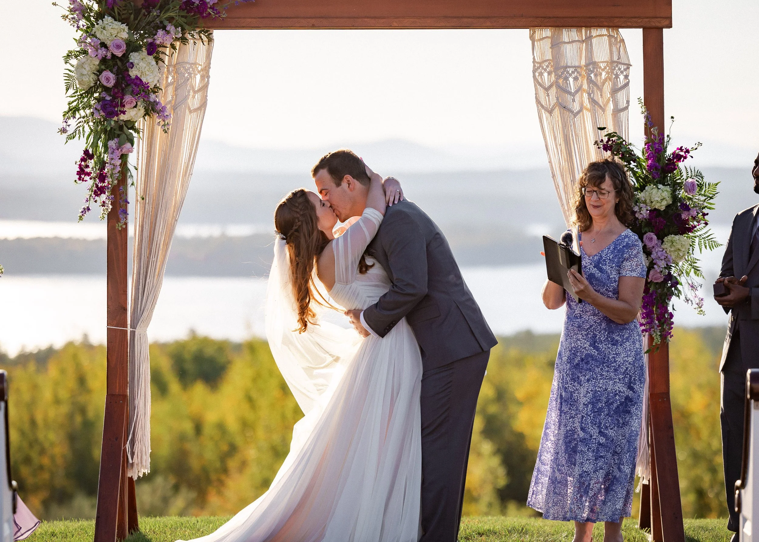 Sara & Eric's Fall Wedding at the Lakeview Inn in Wolfeboro, NH Photos ...
