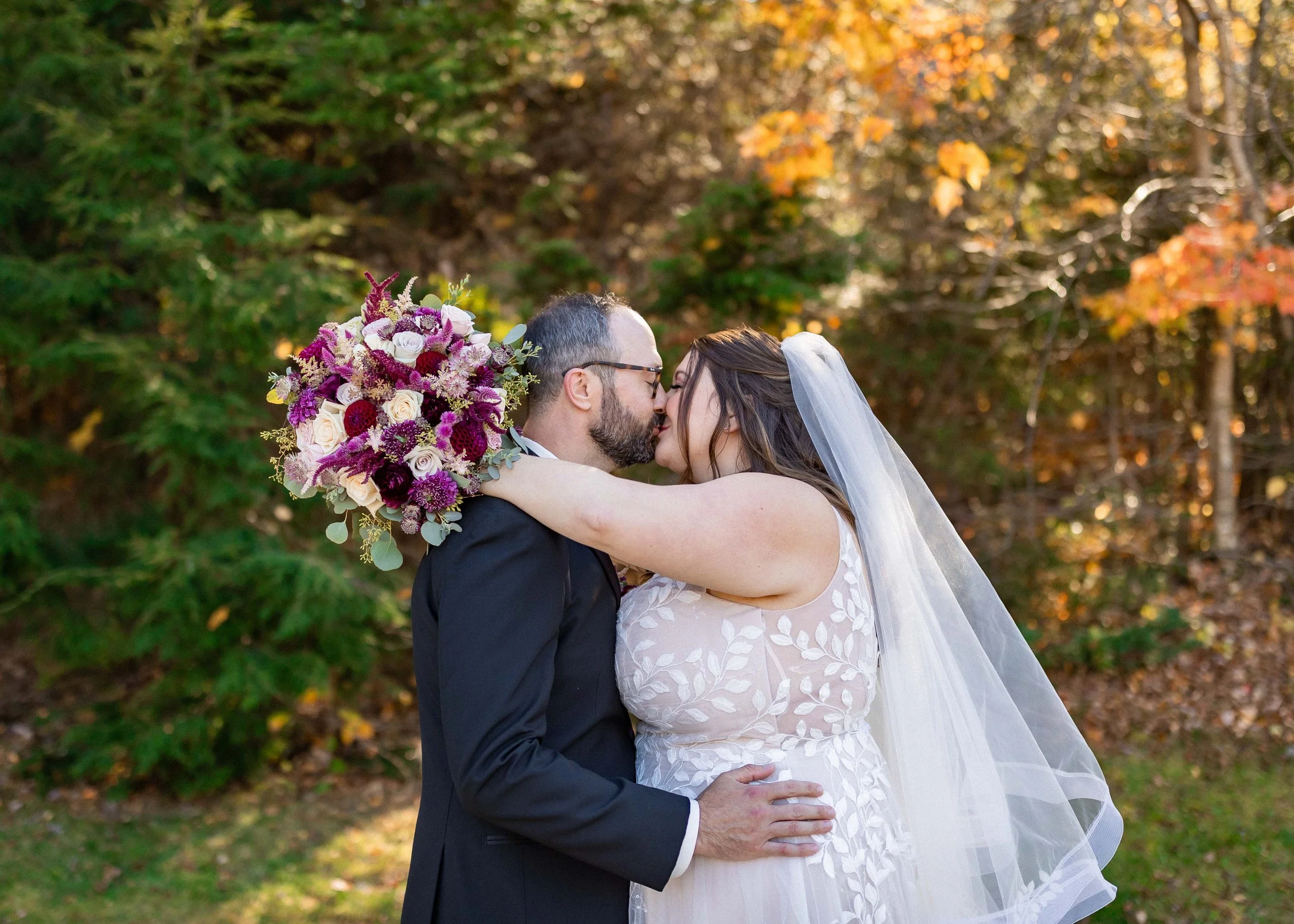 Kayla & Bryan's Beautiful Fall Wedding in Waterville Valley, NH Photos ...