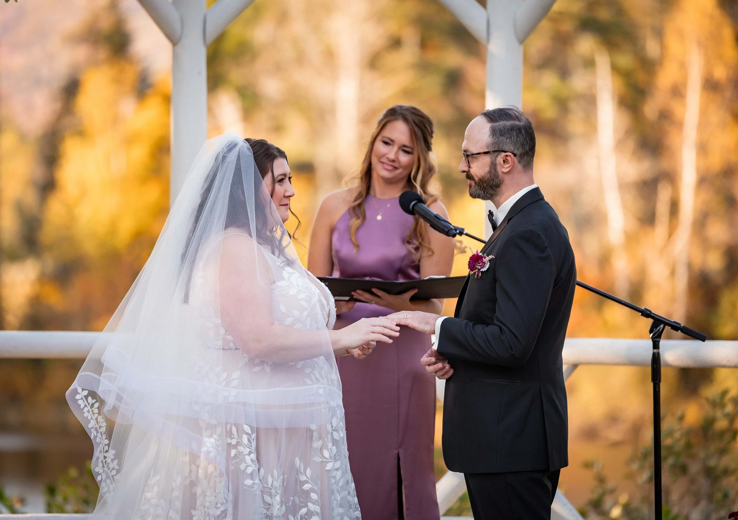 Kayla & Bryan's Beautiful Fall Wedding in Waterville Valley, NH Photos ...