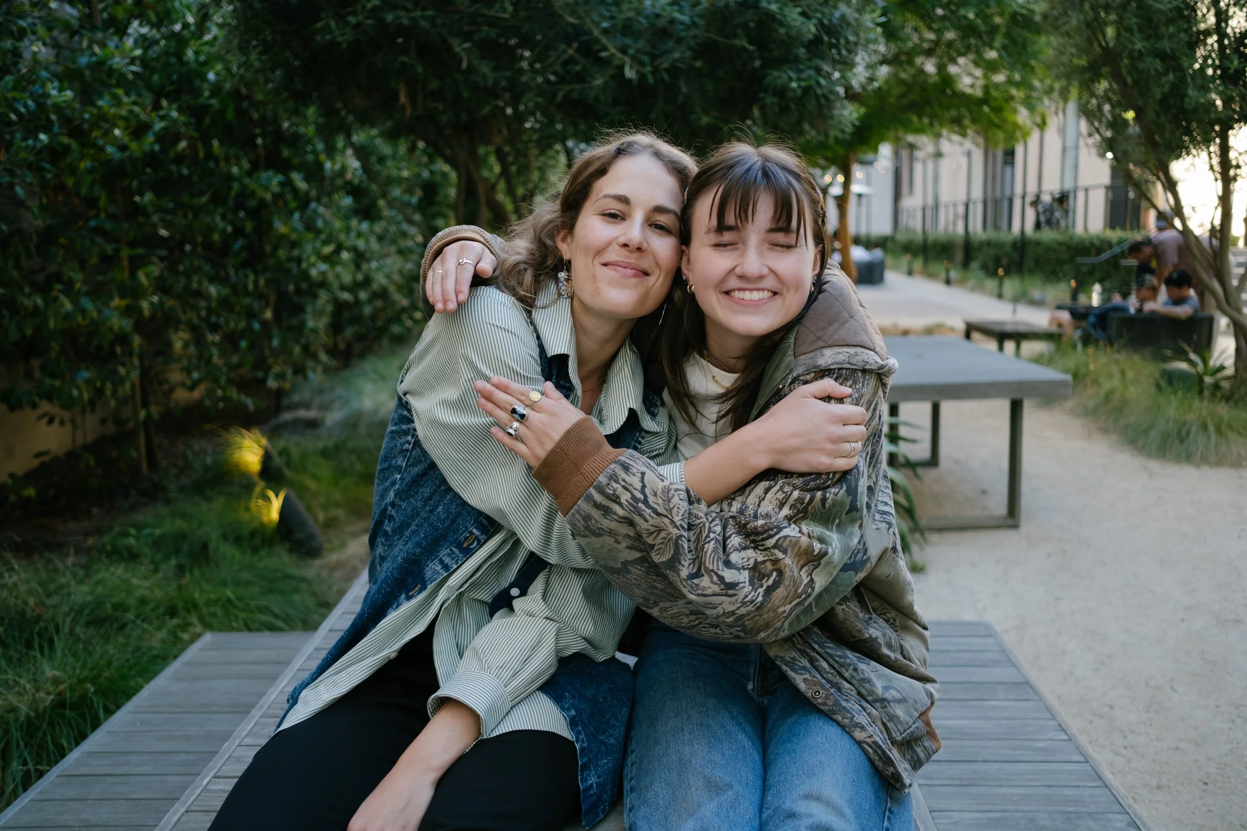 SHOWS — MICHAELA SLINGER