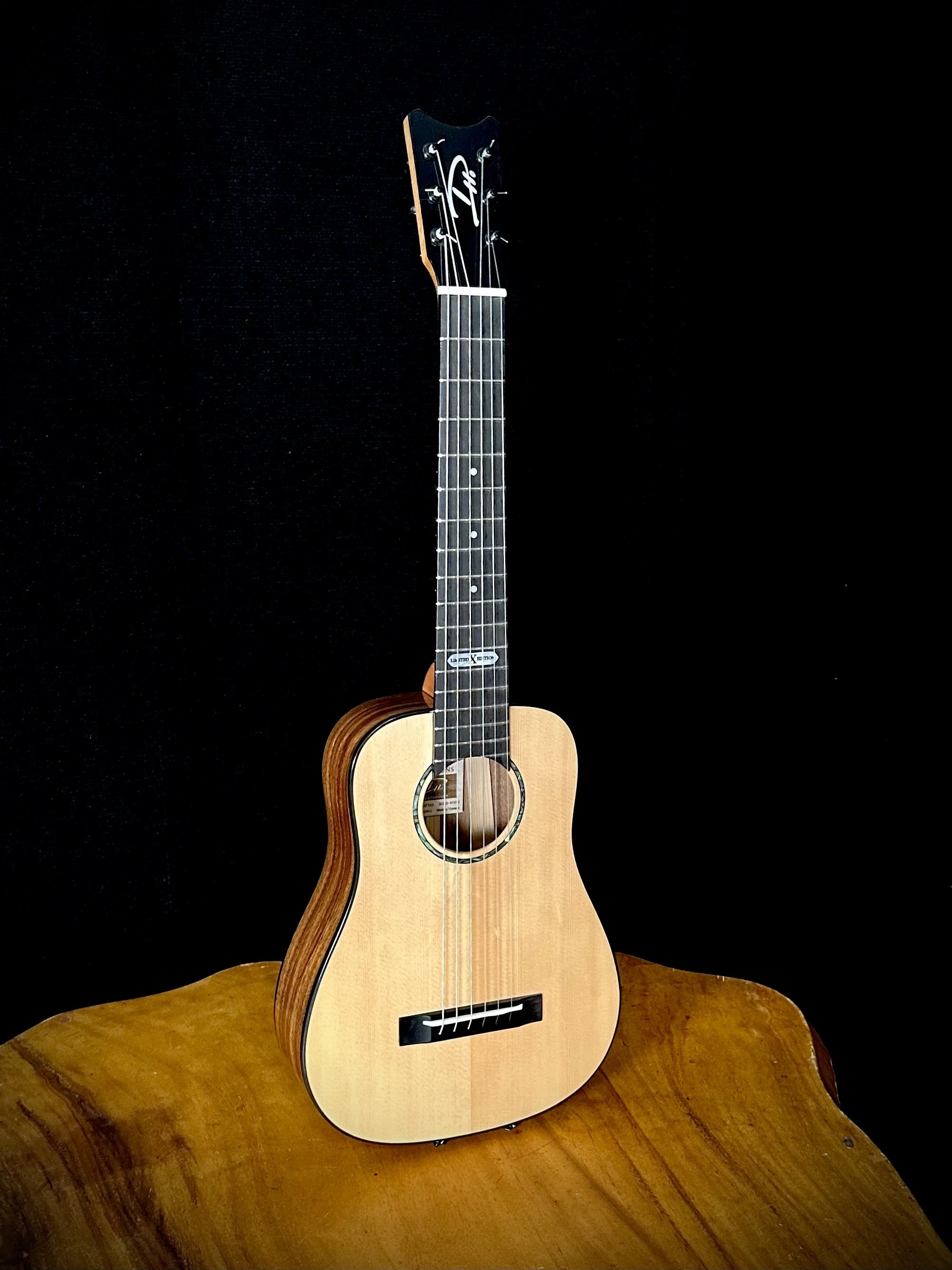 D Ho 6-String Dreadnought (Nylon) | Romero Creations