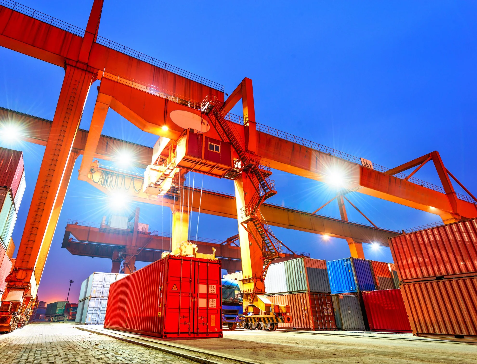 MAC Container Line