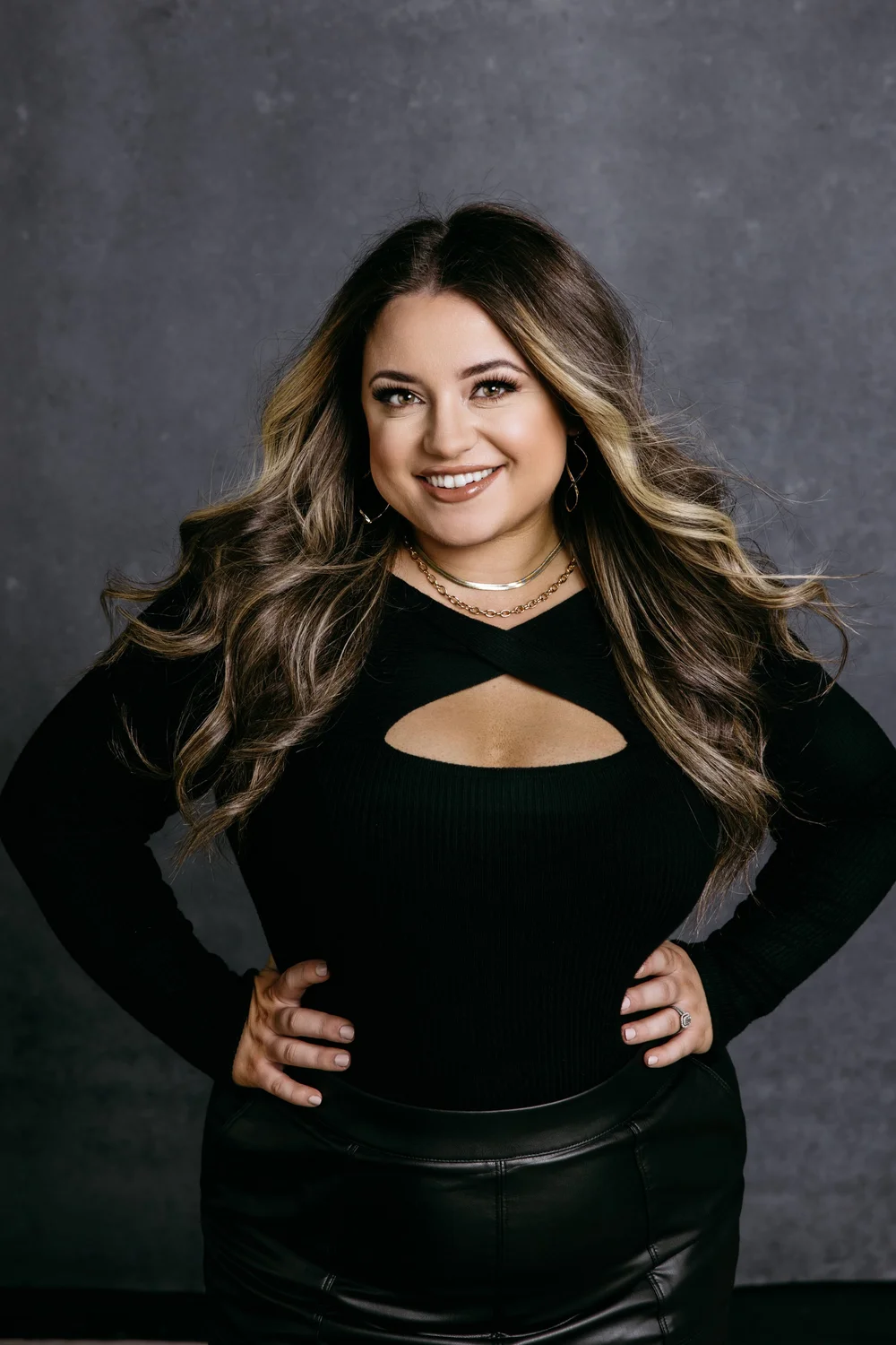 Meet Your Artists — POWDER INC.