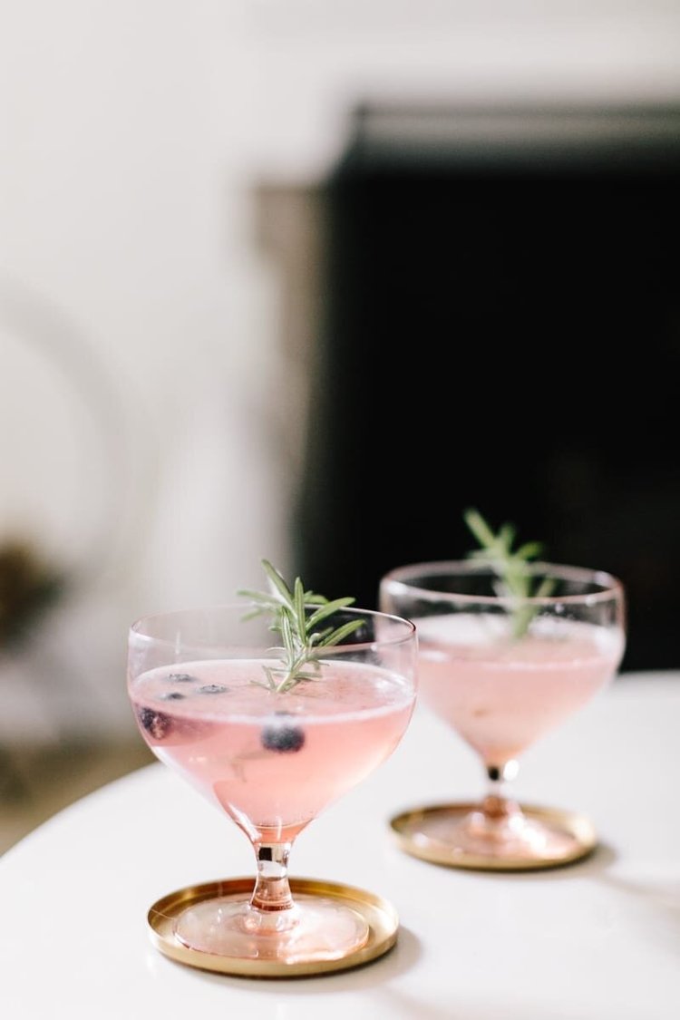 FOCUS ON: LOW AND NO ALCOHOL DRINKS — CLAIRE HEFFER DESIGN