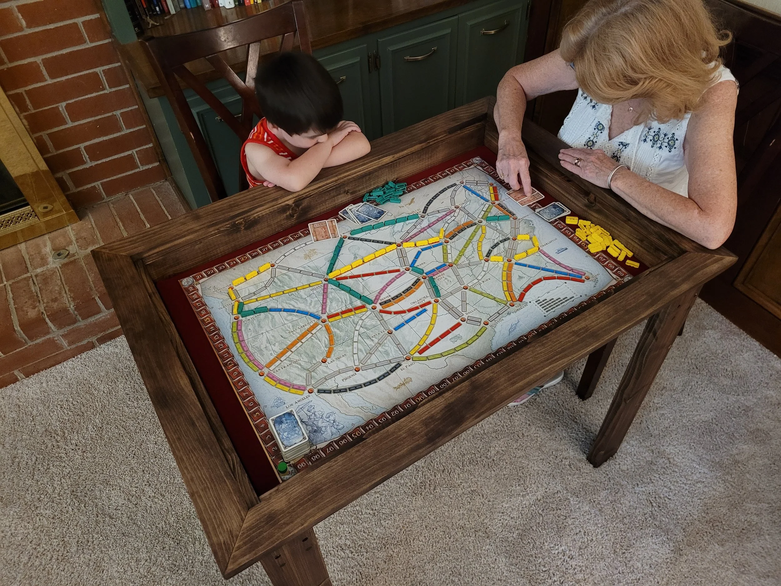 Puzzle Game Table — Tables 4 Games
