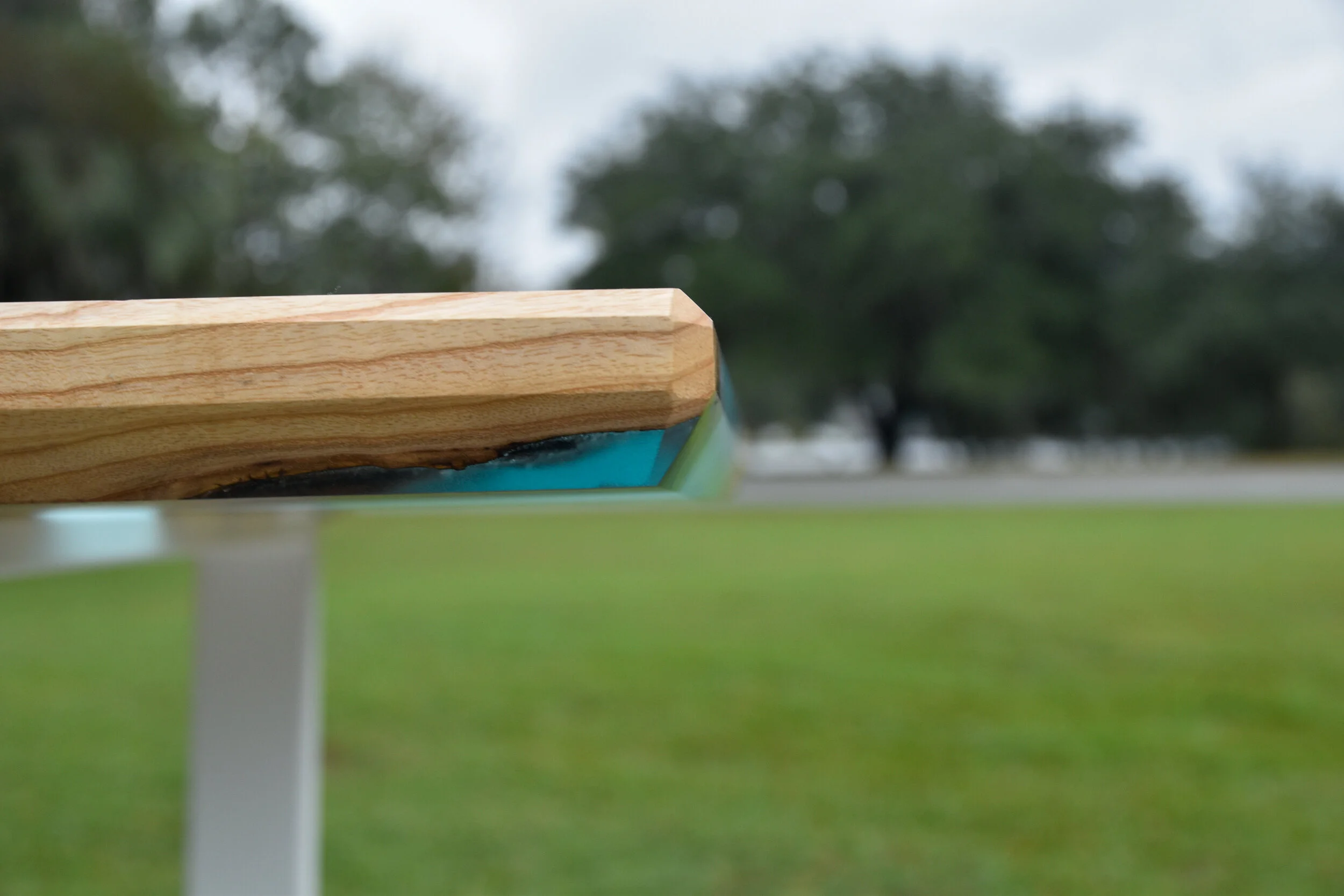 6 Things You Need To Know When Buying A River Table | The Knotty Log