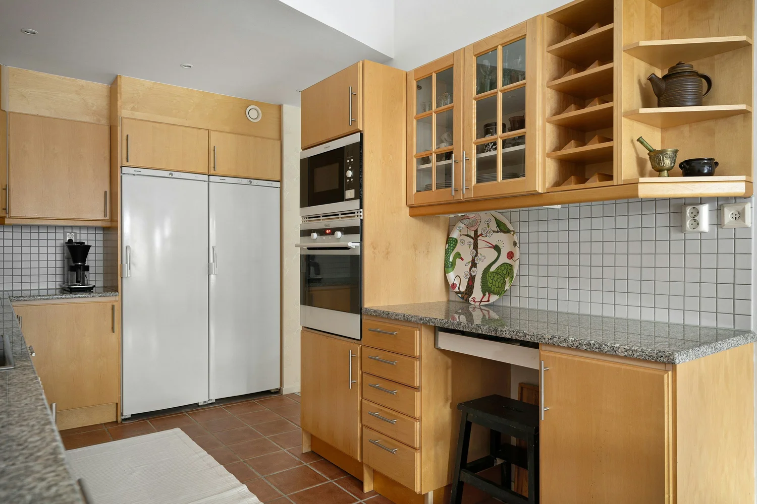 Standard Upper Cabinet Height for Charleston Kitchens | The Knotty Log