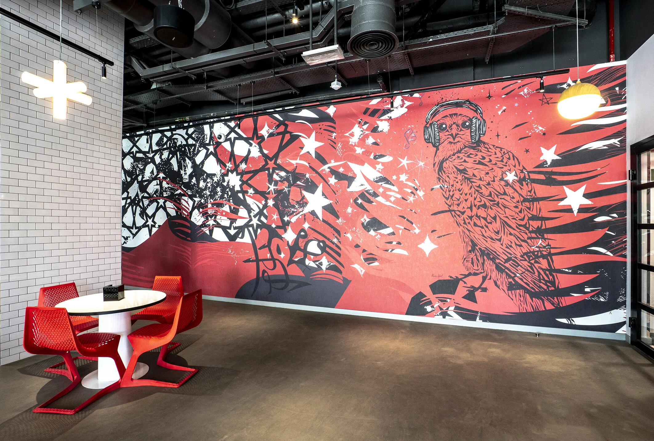 Radisson RED — 17 A