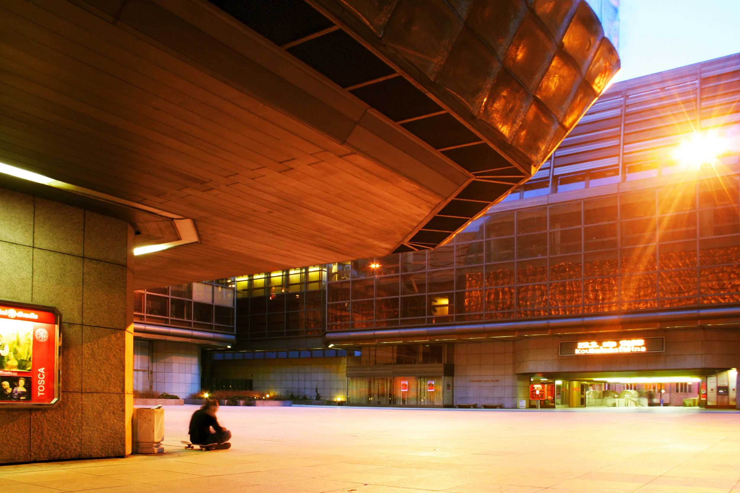 PHOTOGRAPHY — STATION F