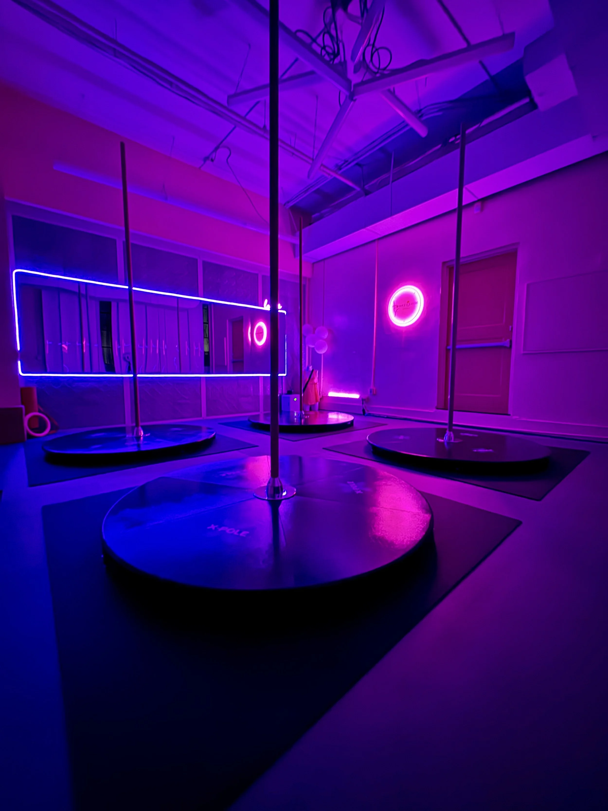 DANCE QUEENS FITNESS