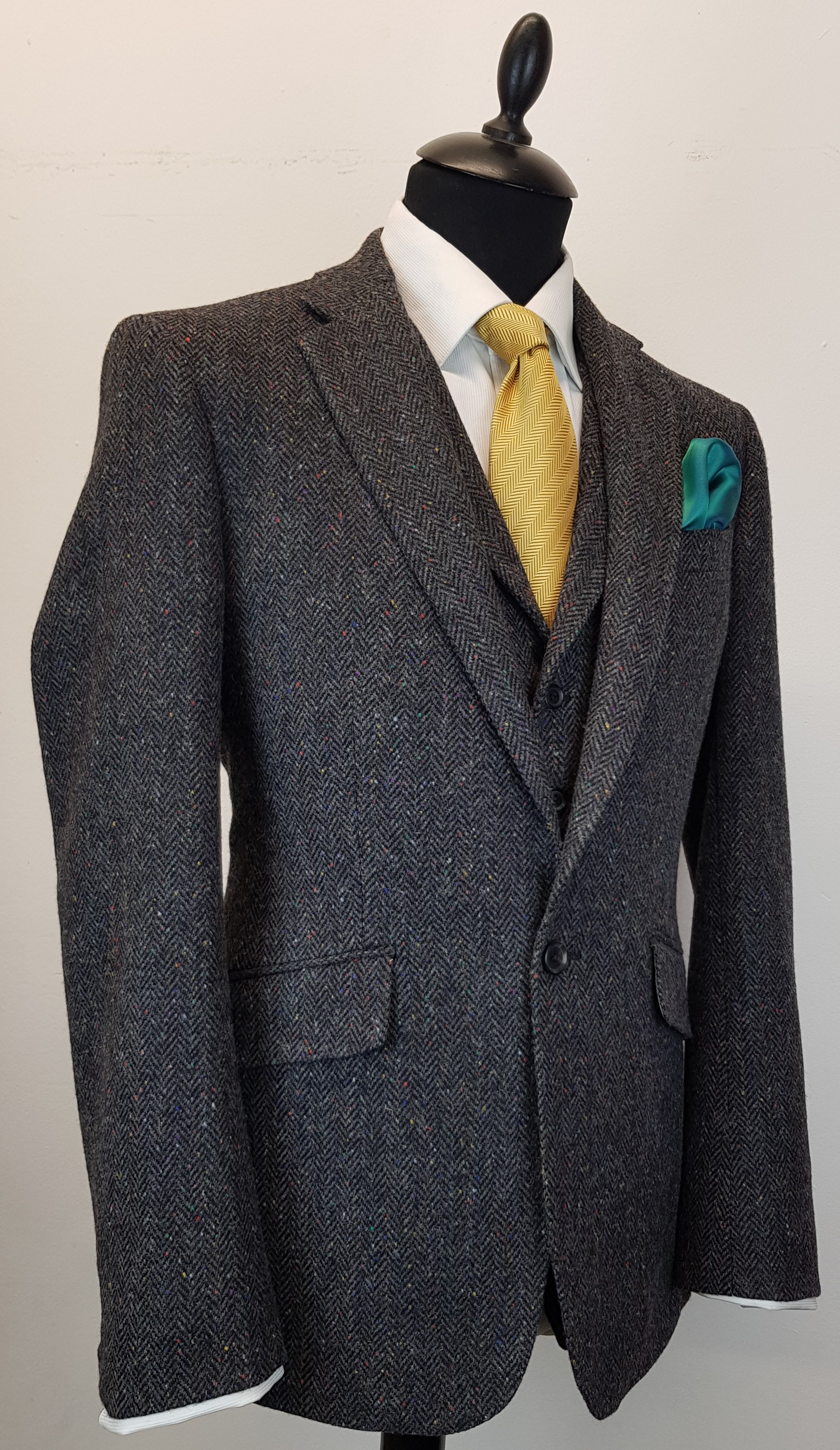 3 Piece Suit in Grey Herringbone Donegal Tweed — TWEED ADDICT