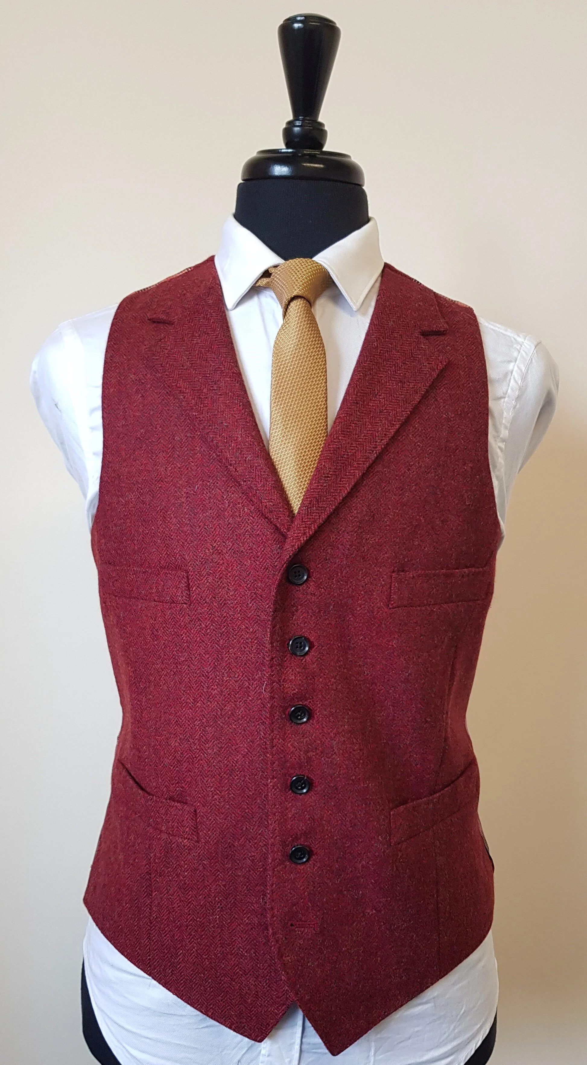 3 Piece Suit in Raspberry Herringbone Tweed — TWEED ADDICT