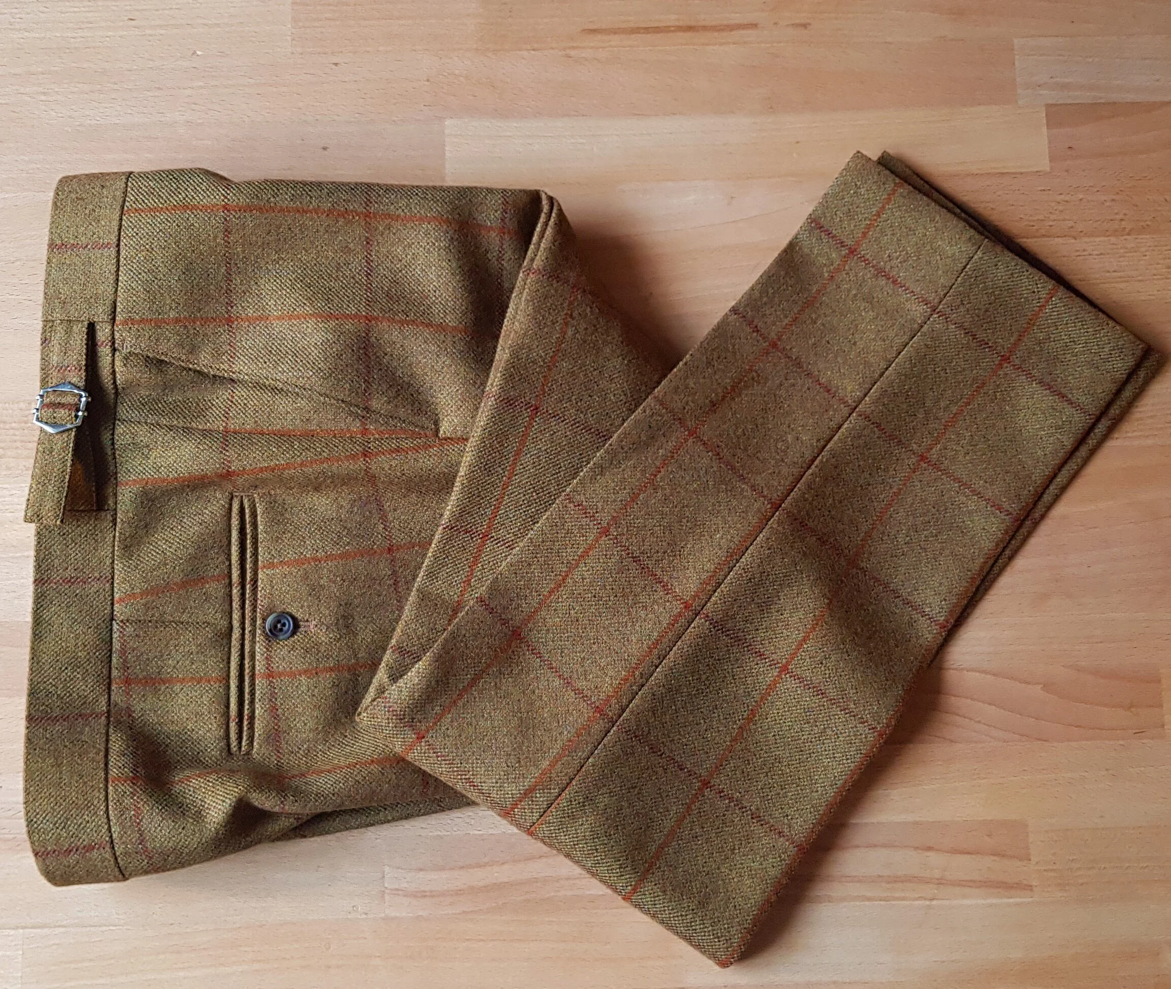 3 Piece Suit in Porter and Harding Glenroyal 44642 — TWEED ADDICT