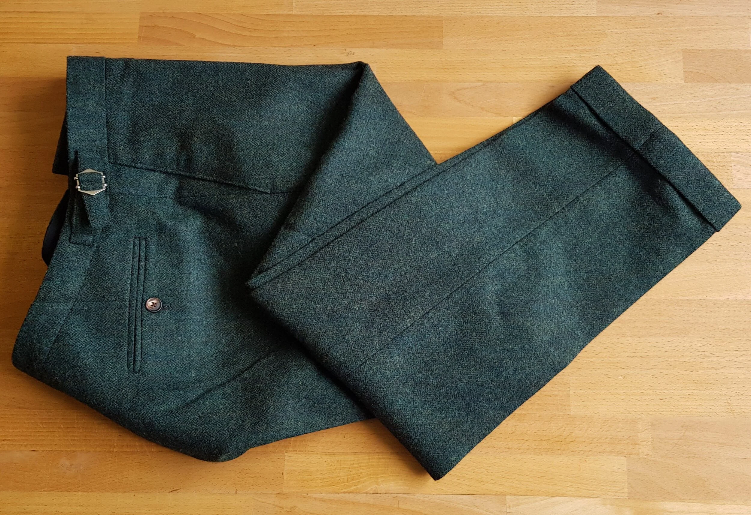 3 Piece Suit in Yorkshire Cheviot Tweed — TWEED ADDICT