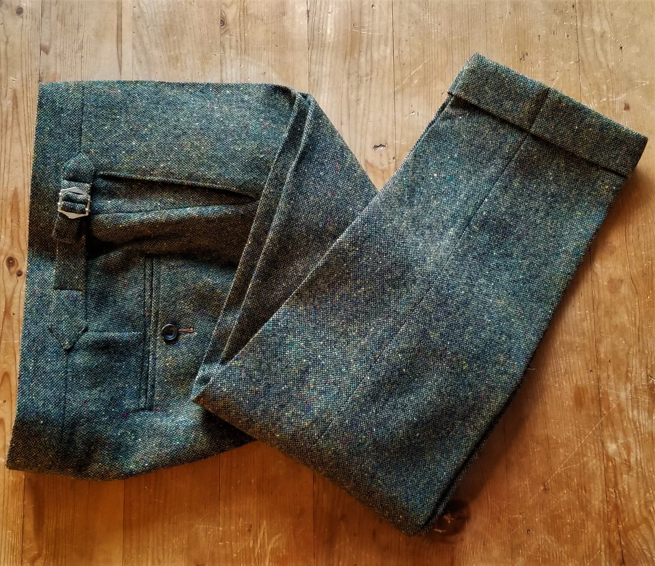 3 Piece Suit in Magee Green Donegal Tweed — TWEED ADDICT