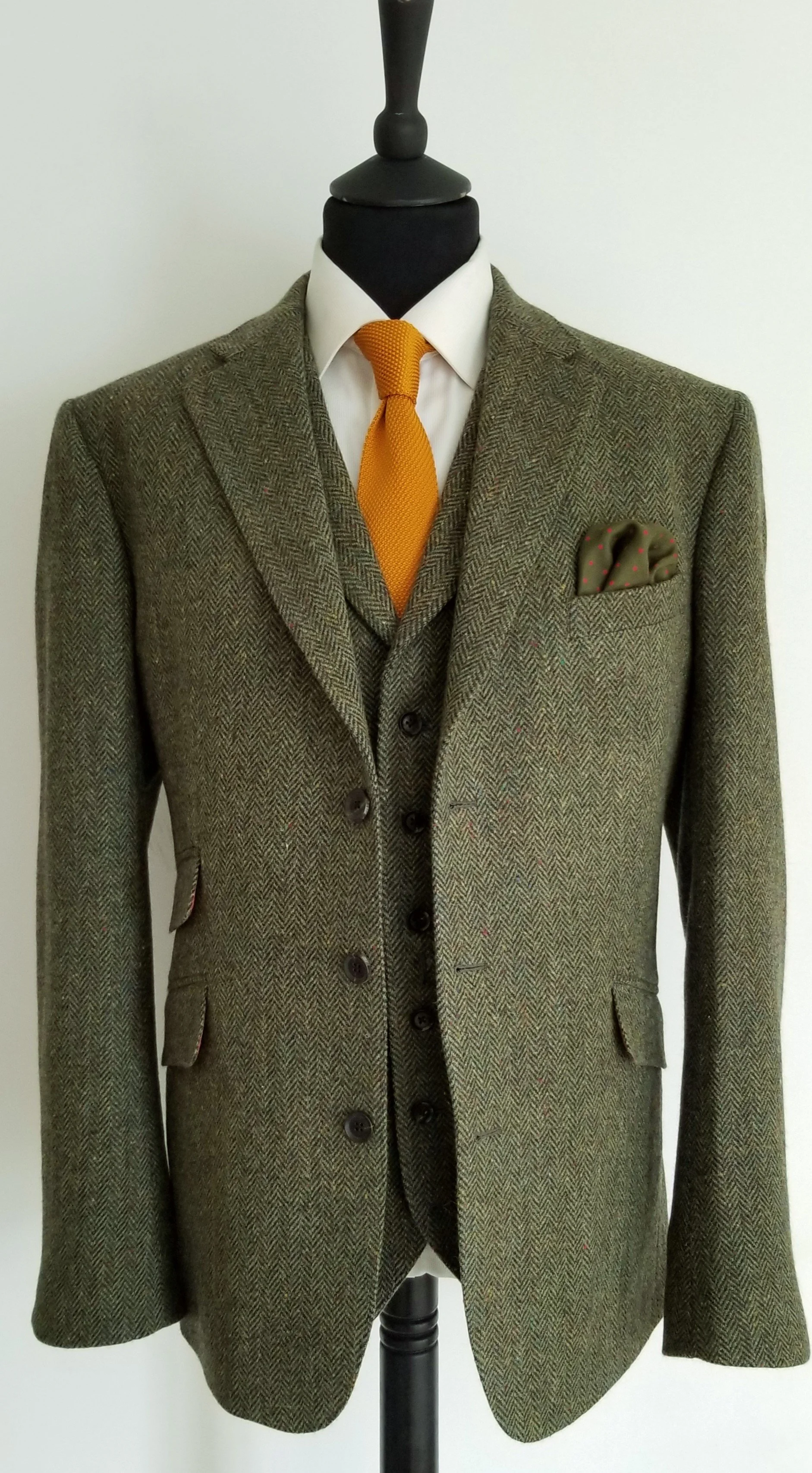 3 Piece Suit in Green Herringbone Donegal Tweed — TWEED ADDICT