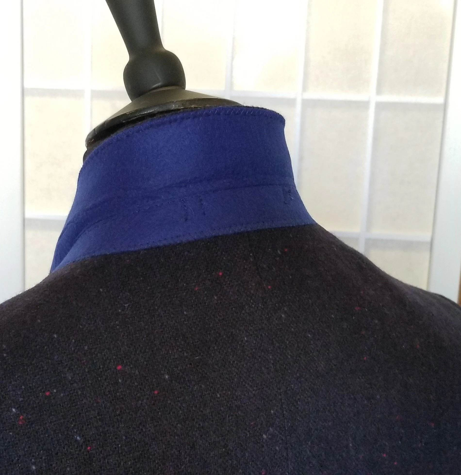 3 Piece Suit in Navy Blue Donegal Tweed — TWEED ADDICT