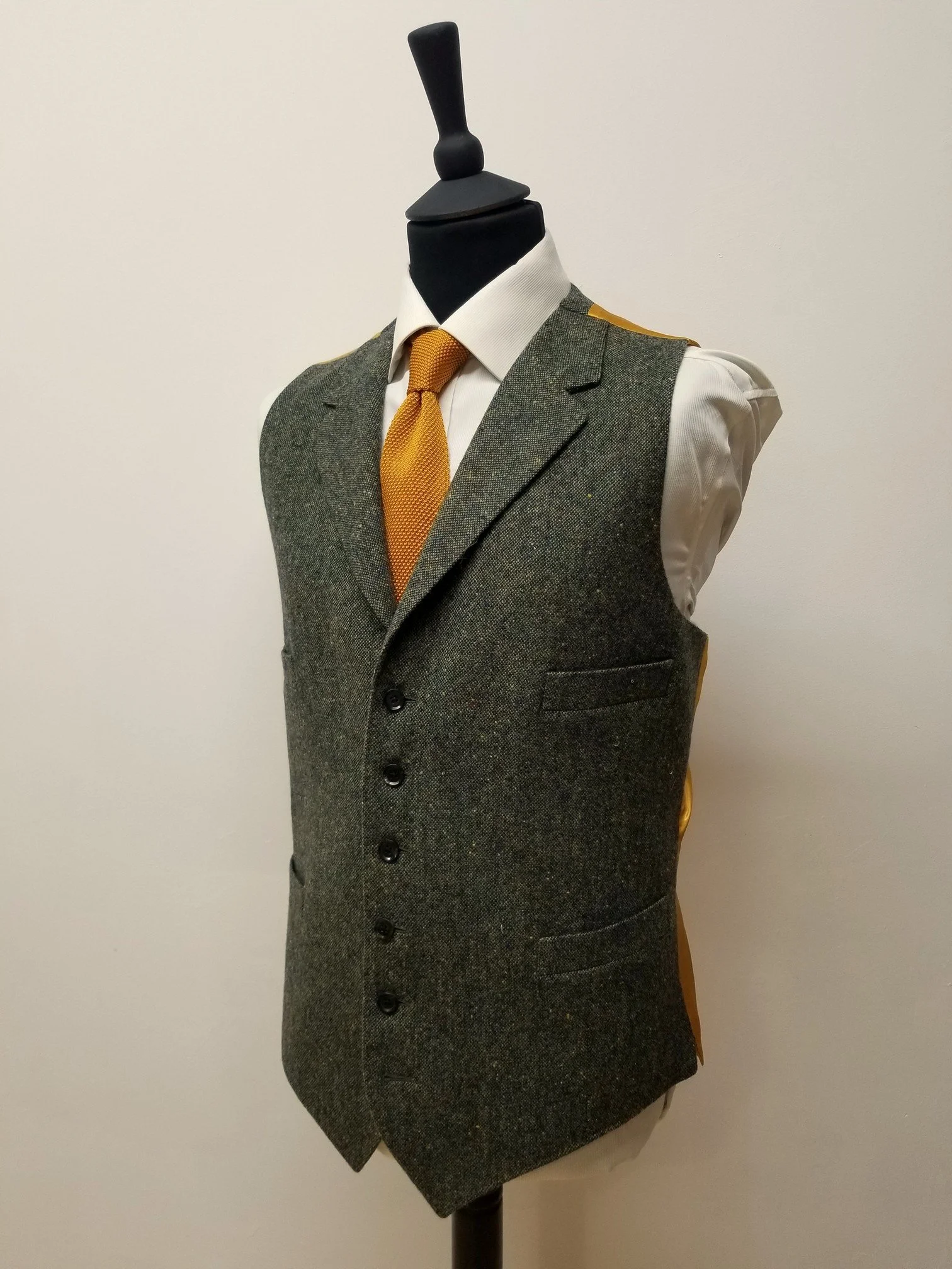 Jacket and Waistcoat in Green Donegal Tweed by Magee — TWEED ADDICT