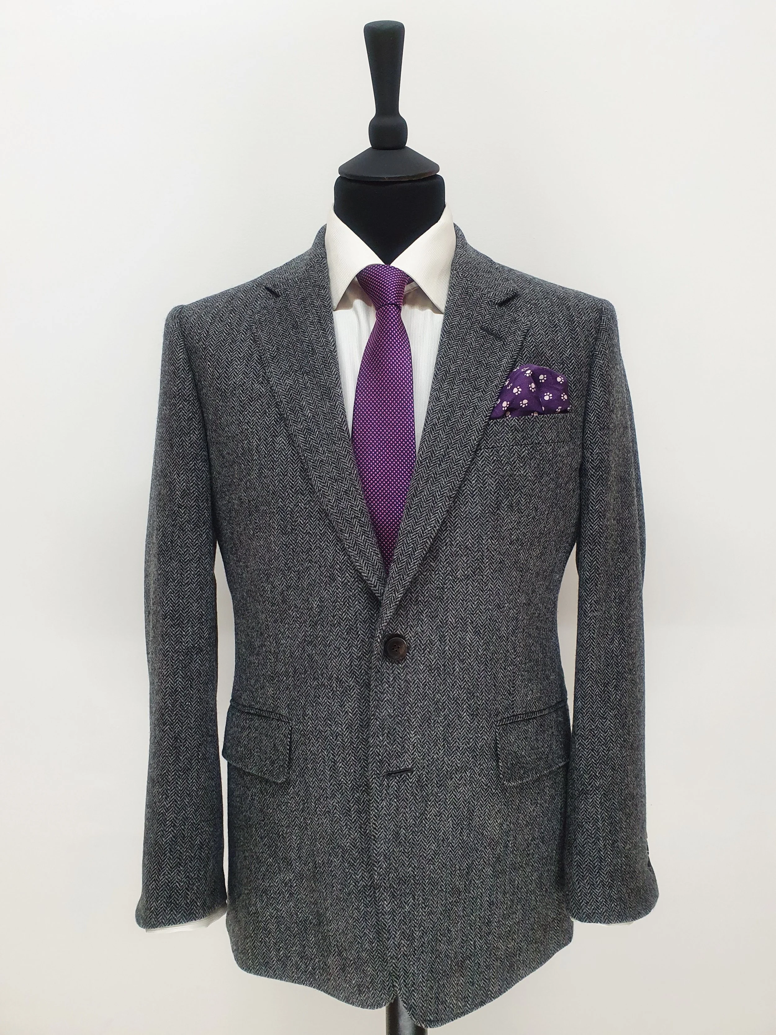 Grey Merino Lambswool Herringbone Tweed Suit — TWEED ADDICT