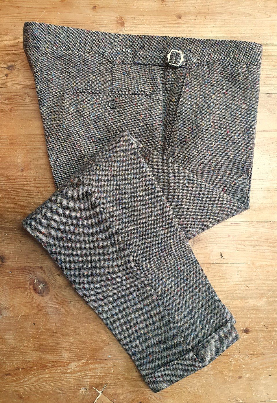 3 Piece Shooting Style Suit in Brown Donegal Tweed by Magee — TWEED ADDICT